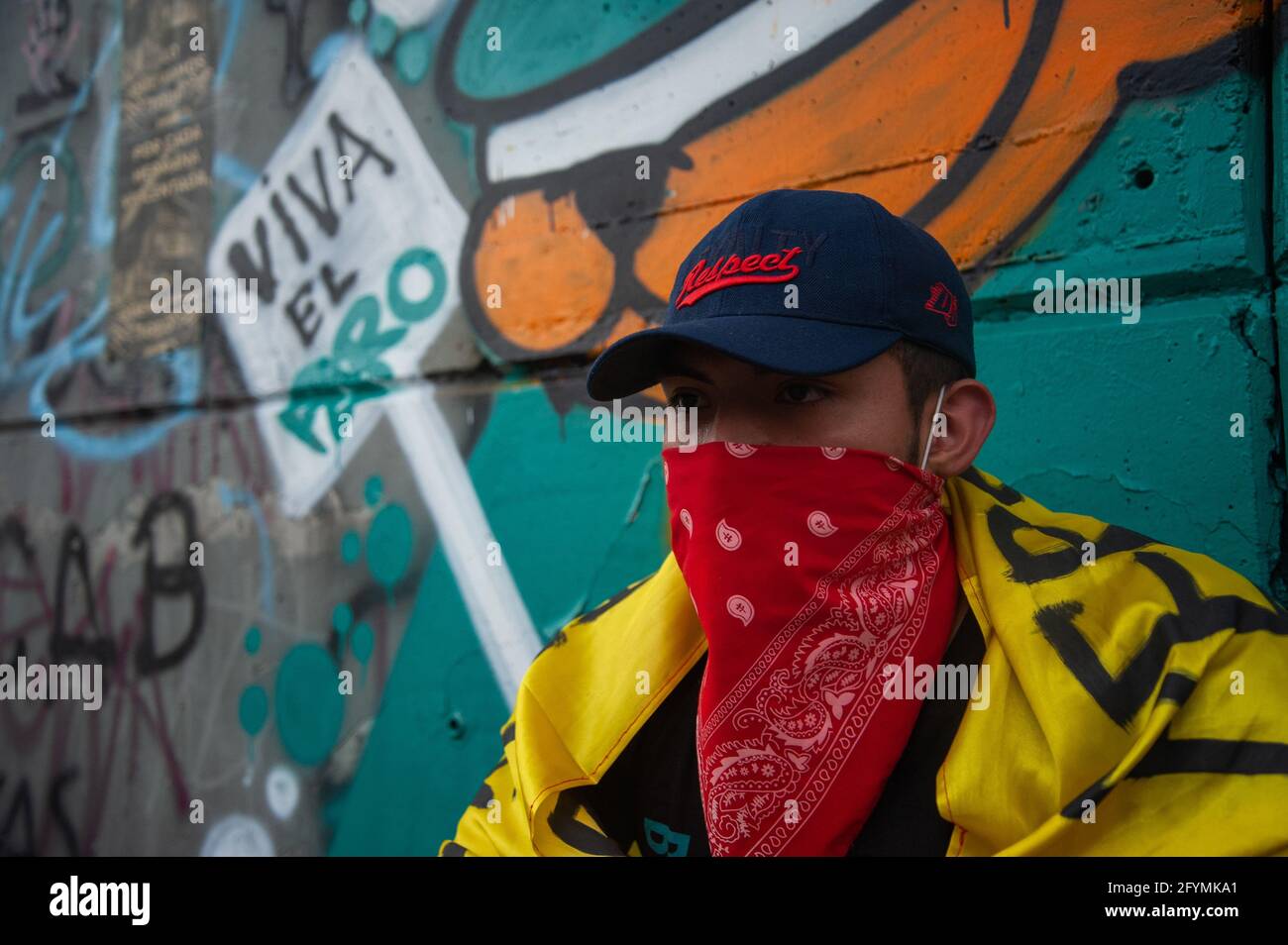 Graffiti anti policia hi-res stock photography and images - Alamy