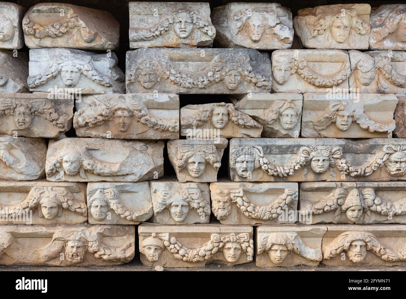 Frieze greek gods hi-res stock photography and images - Alamy