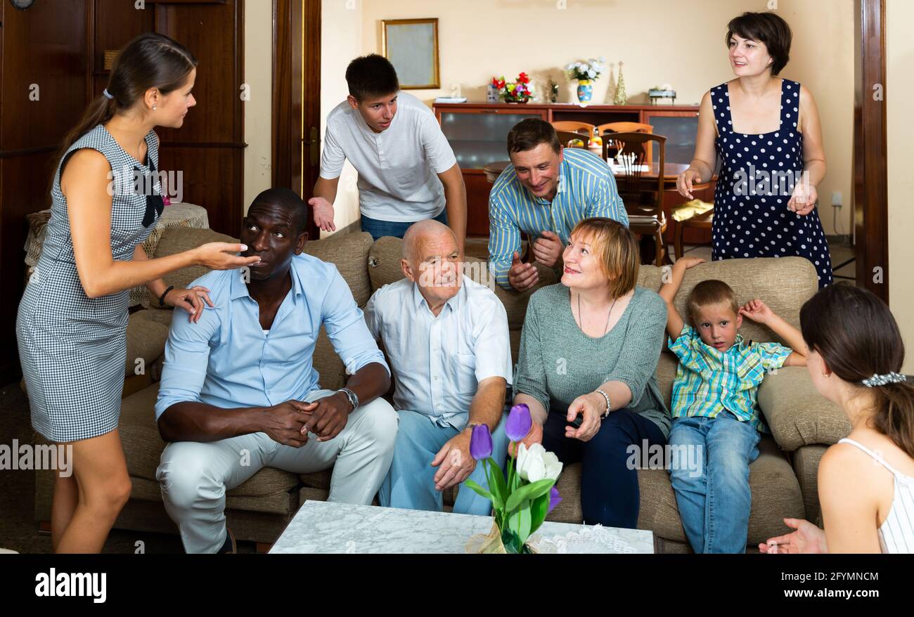 Big Living Room Family Gathering High Resolution Stock Photography and ...
