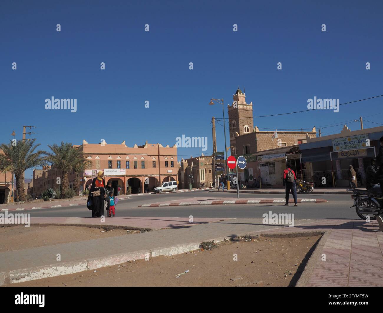 Agdez morocco hi-res stock photography and images - Alamy