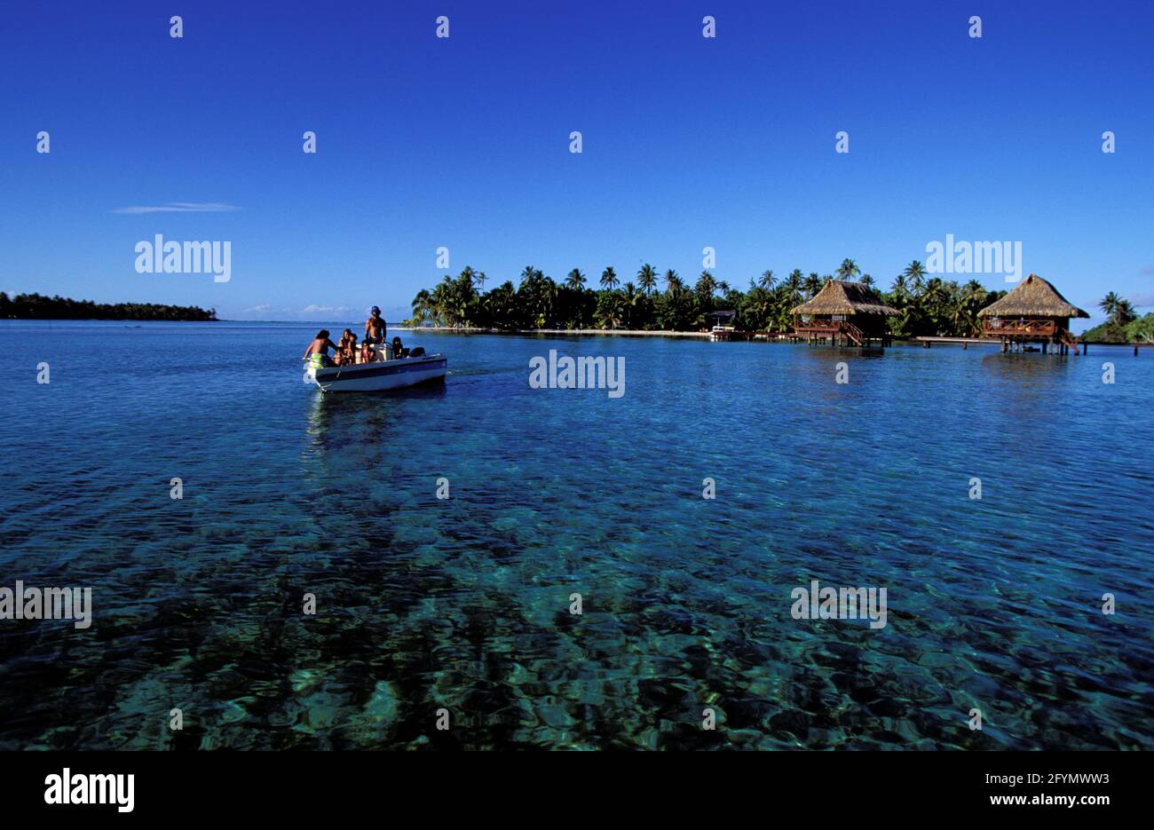 FRENCH POLYNESIA. SOCIETY ARCHIPELAGO. TAHAA ISLAND. DEPARTURE FROM ...