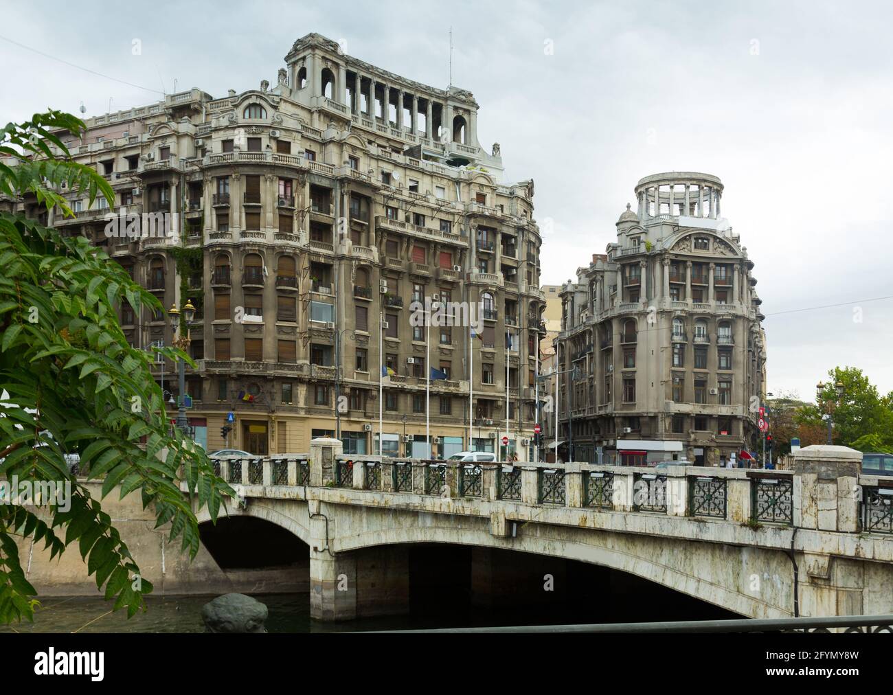 View of the bridge Podul Opereta, Bucharest, Romania Stock Photo - Alamy