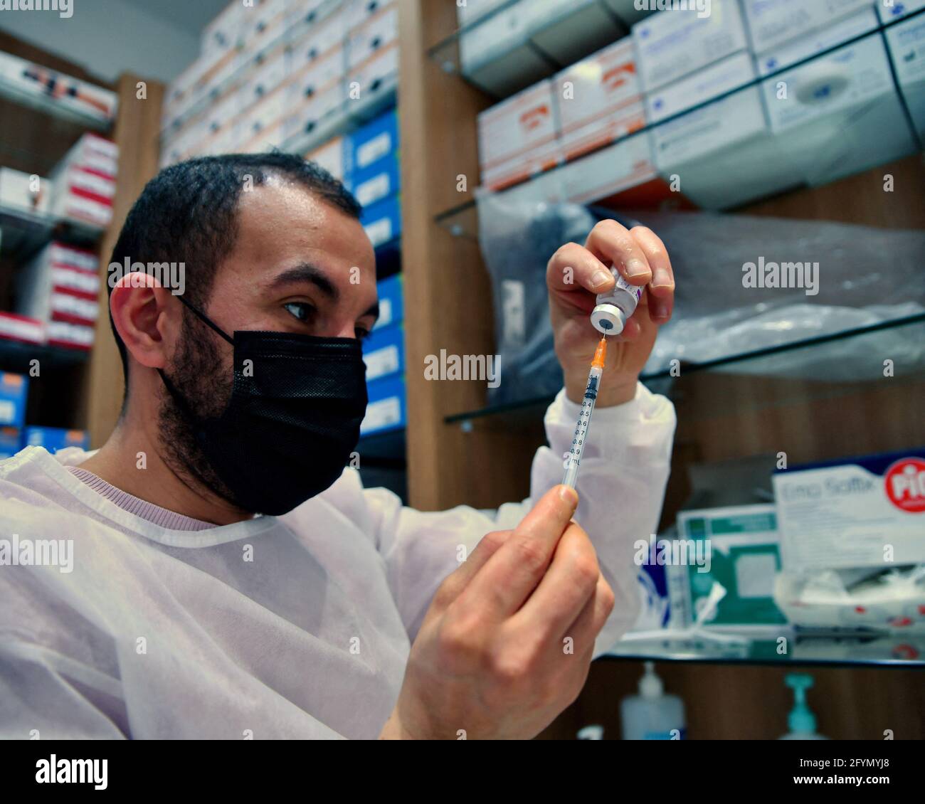 AstraZeneca vaccination in a pharmacy in Seine-Saint-Denis, near Paris ...