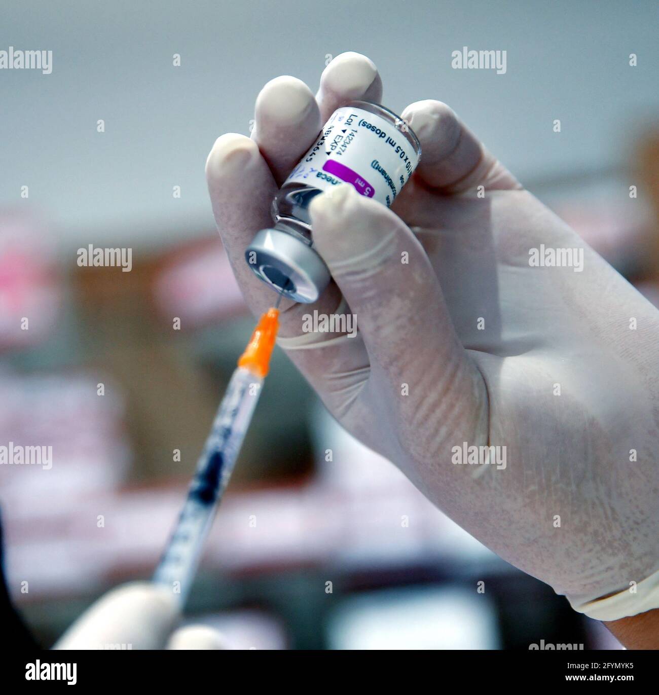 AstraZeneca vaccination in a pharmacy in Seine-Saint-Denis, near Paris ...