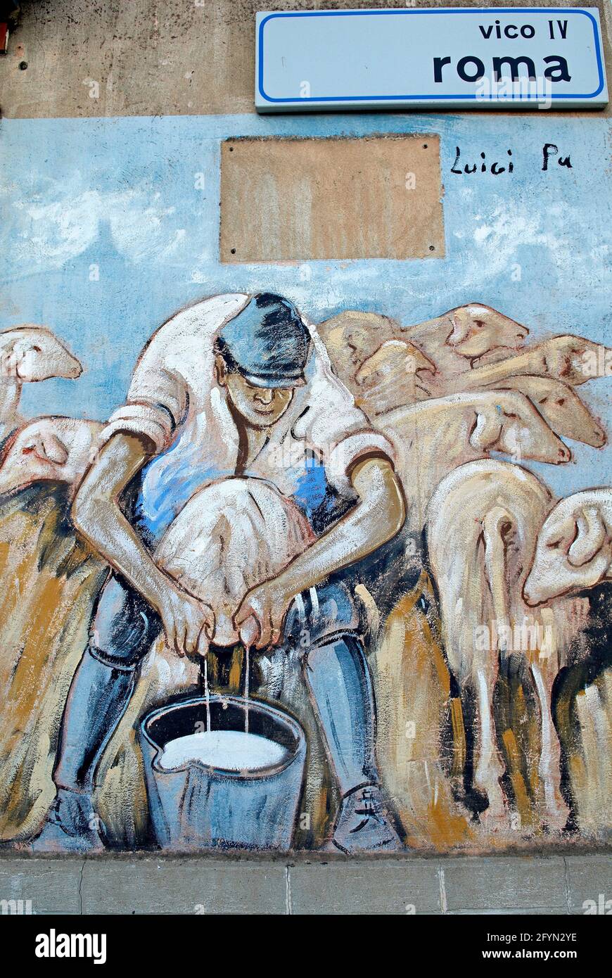 Italie. Sardaigne. Peintures murales dans le village de Villamar ...