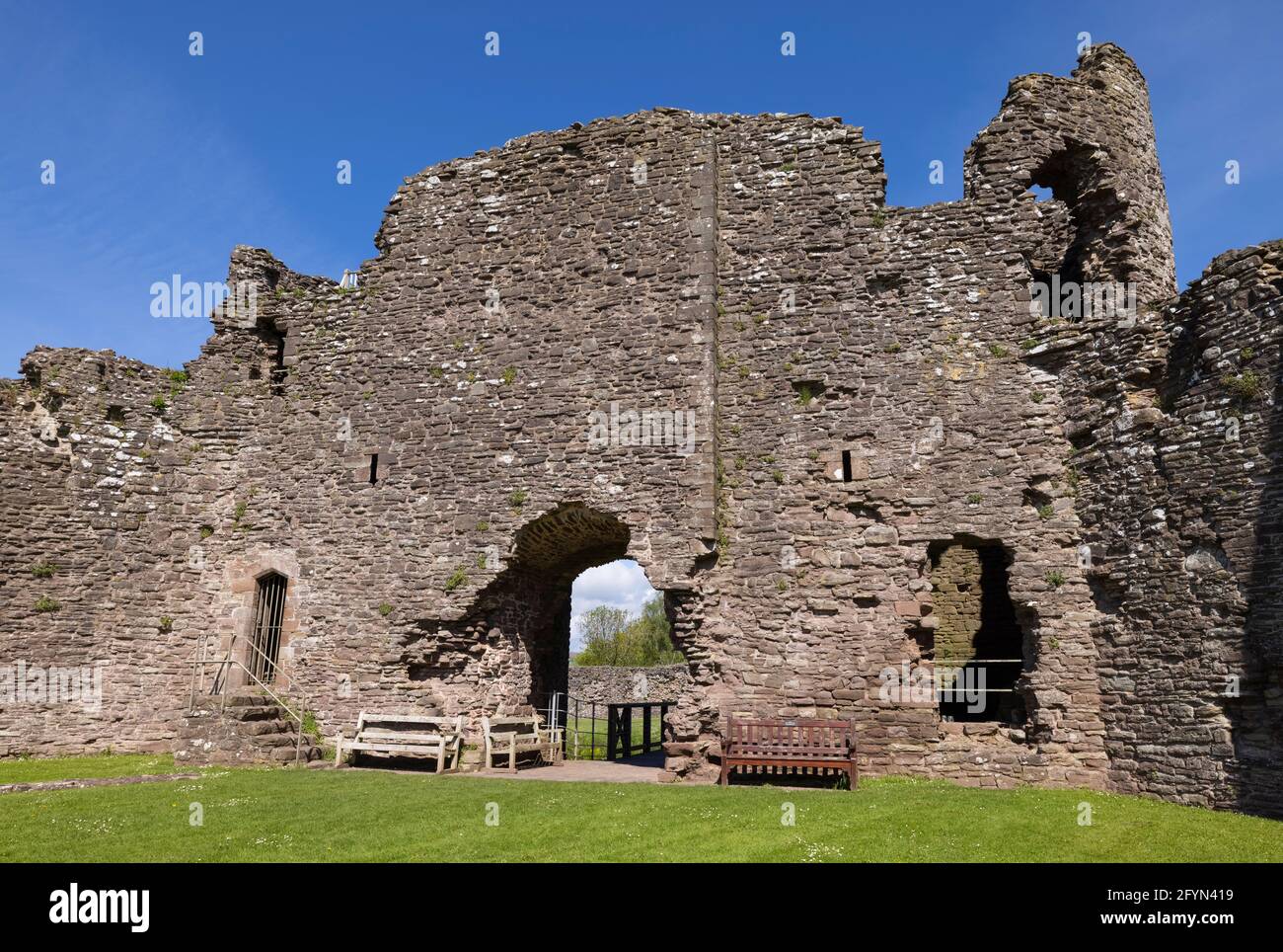 The Inner Gatehouse from the Inner Ward at White Castle, Monmouthshire ...