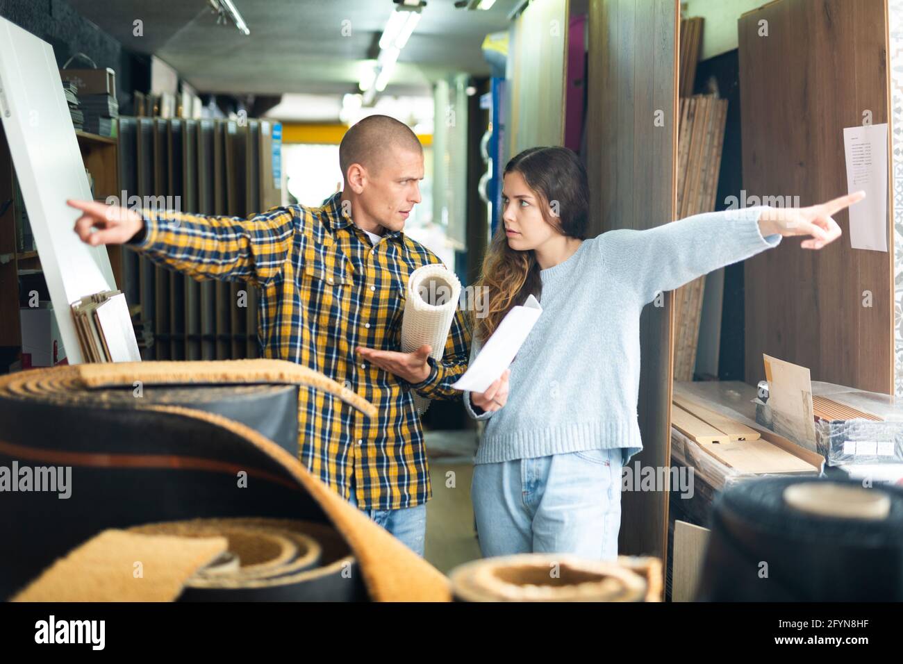 Consumer conflict hi-res stock photography and images - Alamy