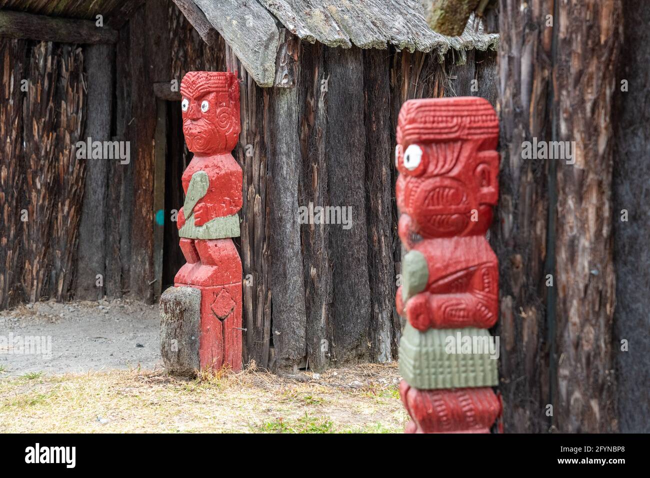 Maori sculptures hi-res stock photography and images - Alamy