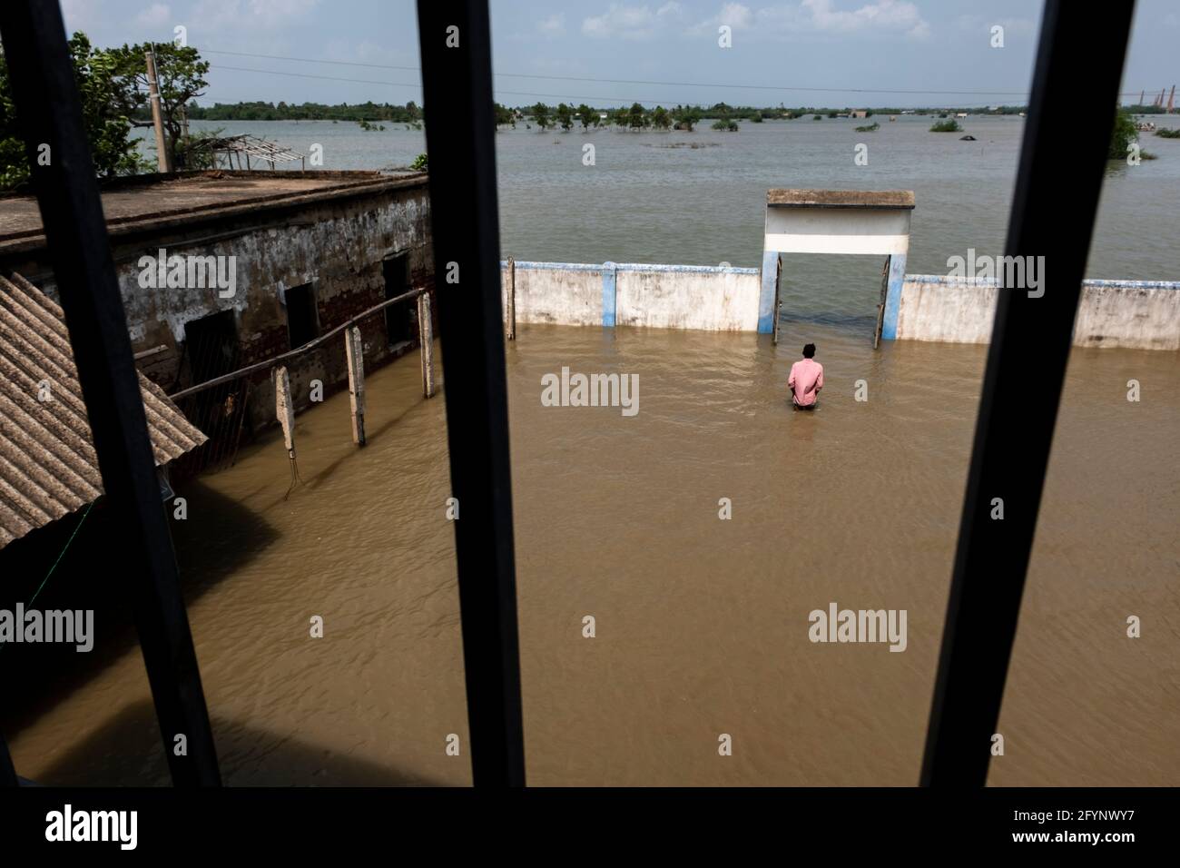 West bengal flood sea hi-res stock photography and images - Alamy