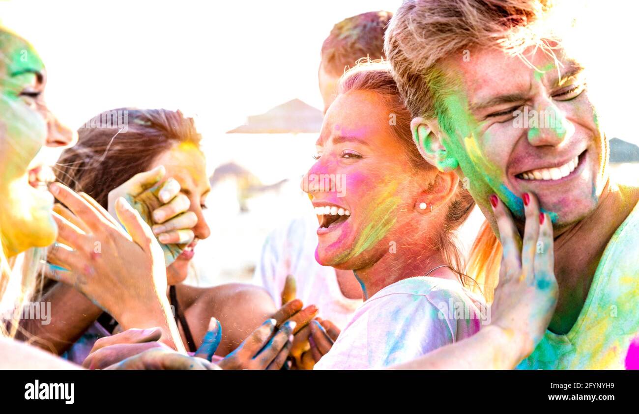 Cheerful young friends india hi-res stock photography and images - Alamy