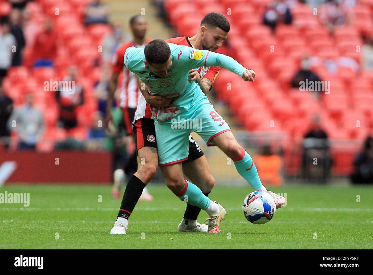Efl football crowd hi-res stock photography and images - Alamy