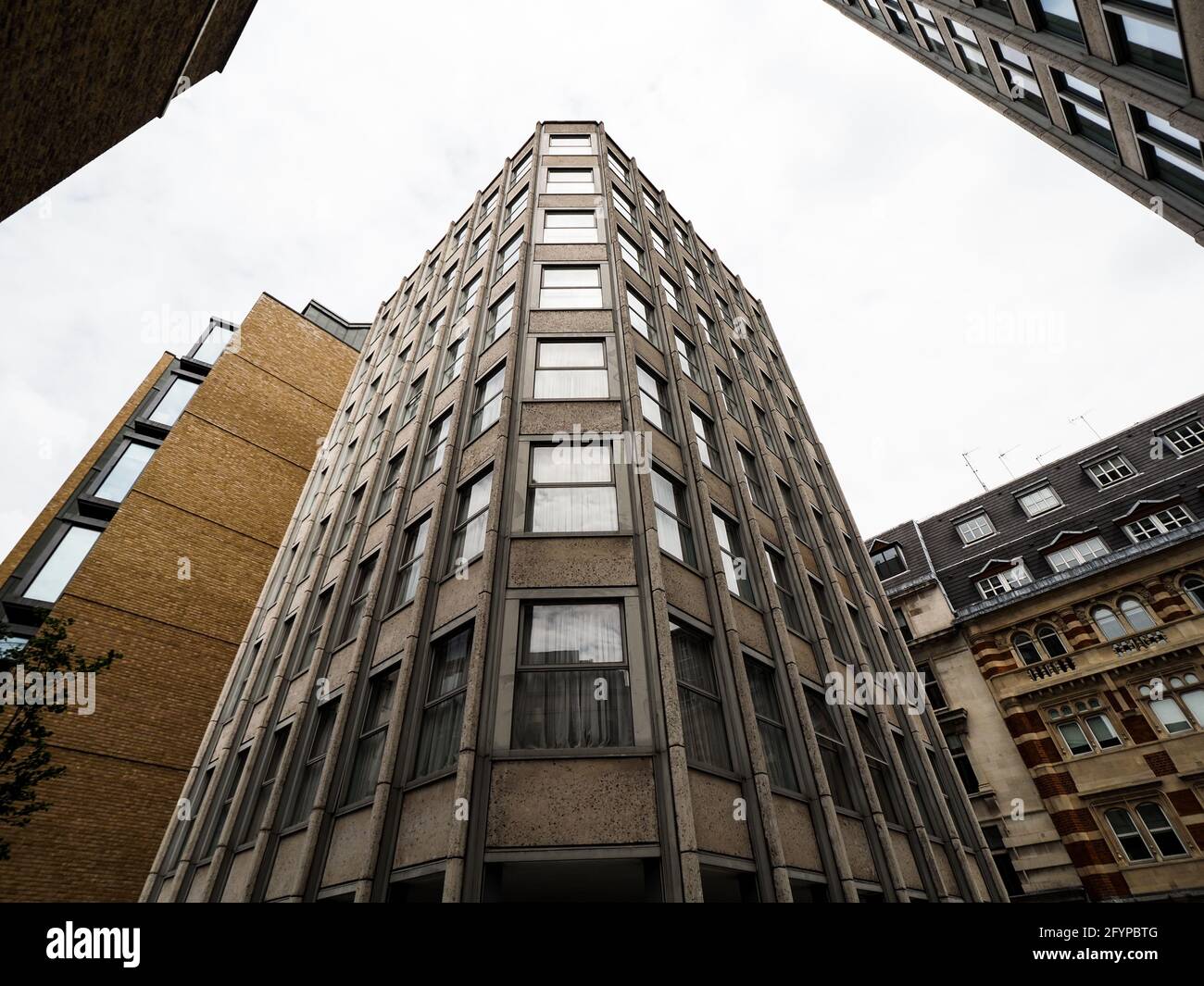 The economist building london hi-res stock photography and images - Alamy