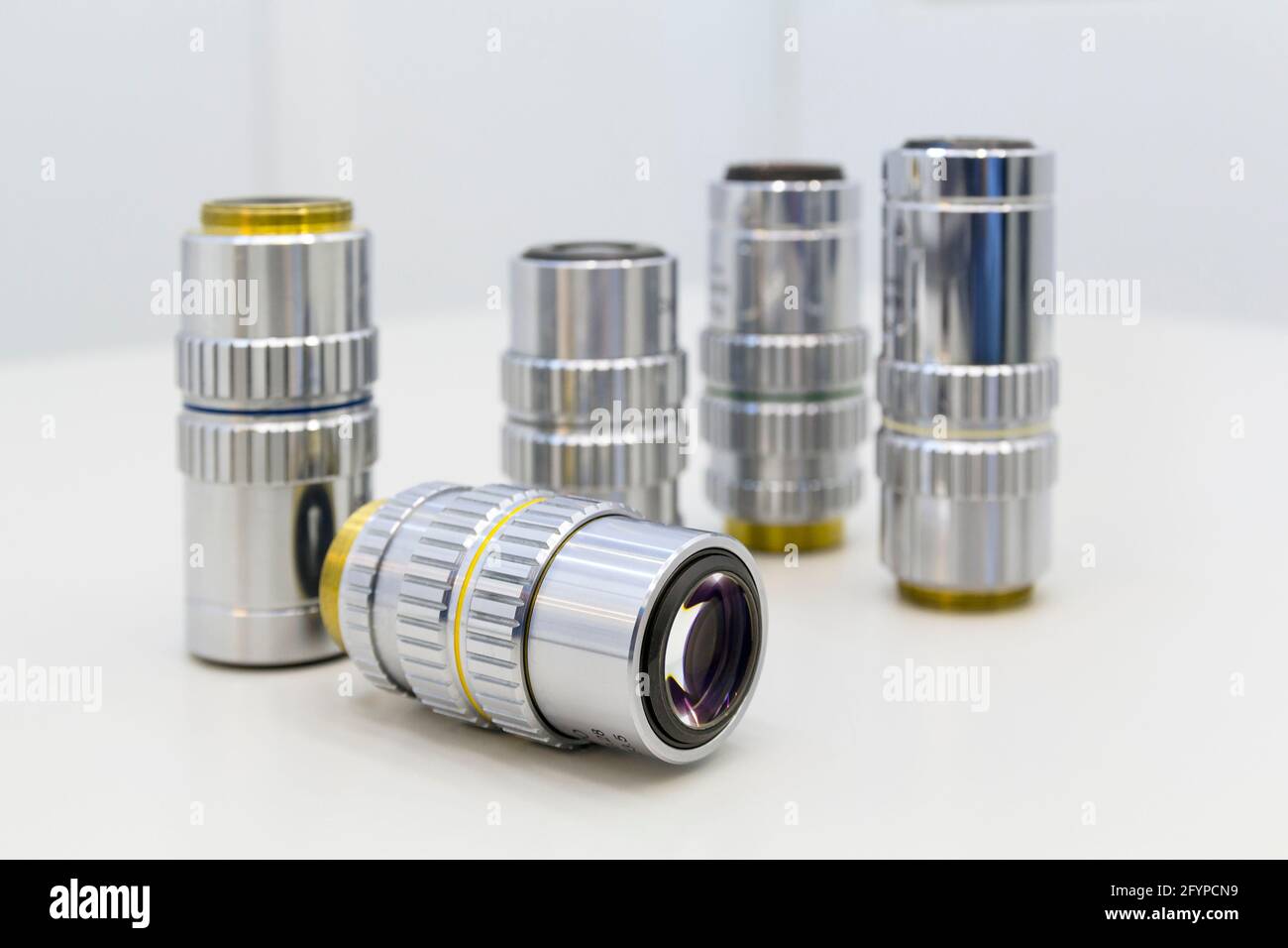 Parts of a microscope hi-res stock photography and images - Alamy
