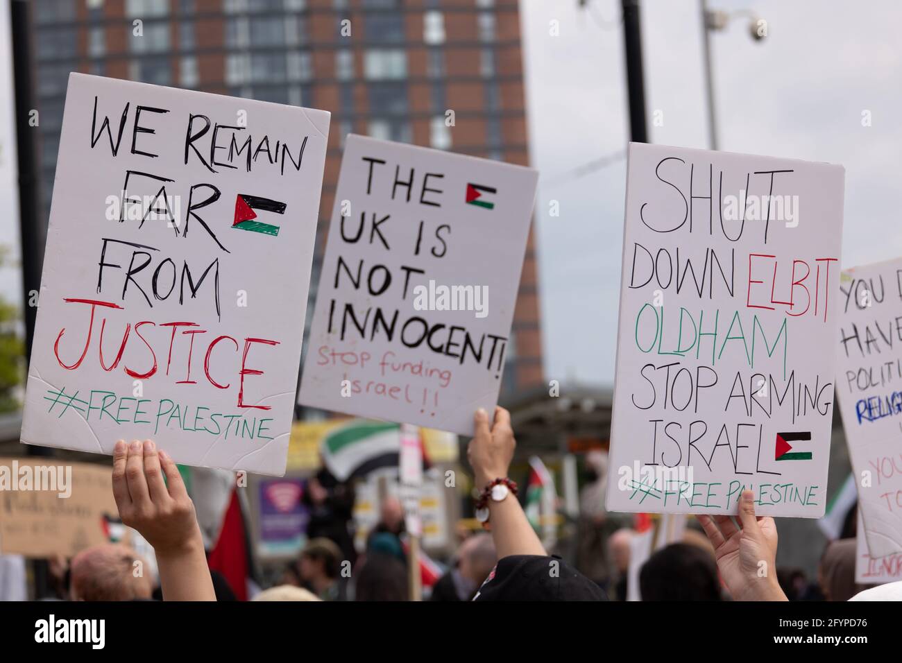 Elbit arms hi-res stock photography and images - Alamy