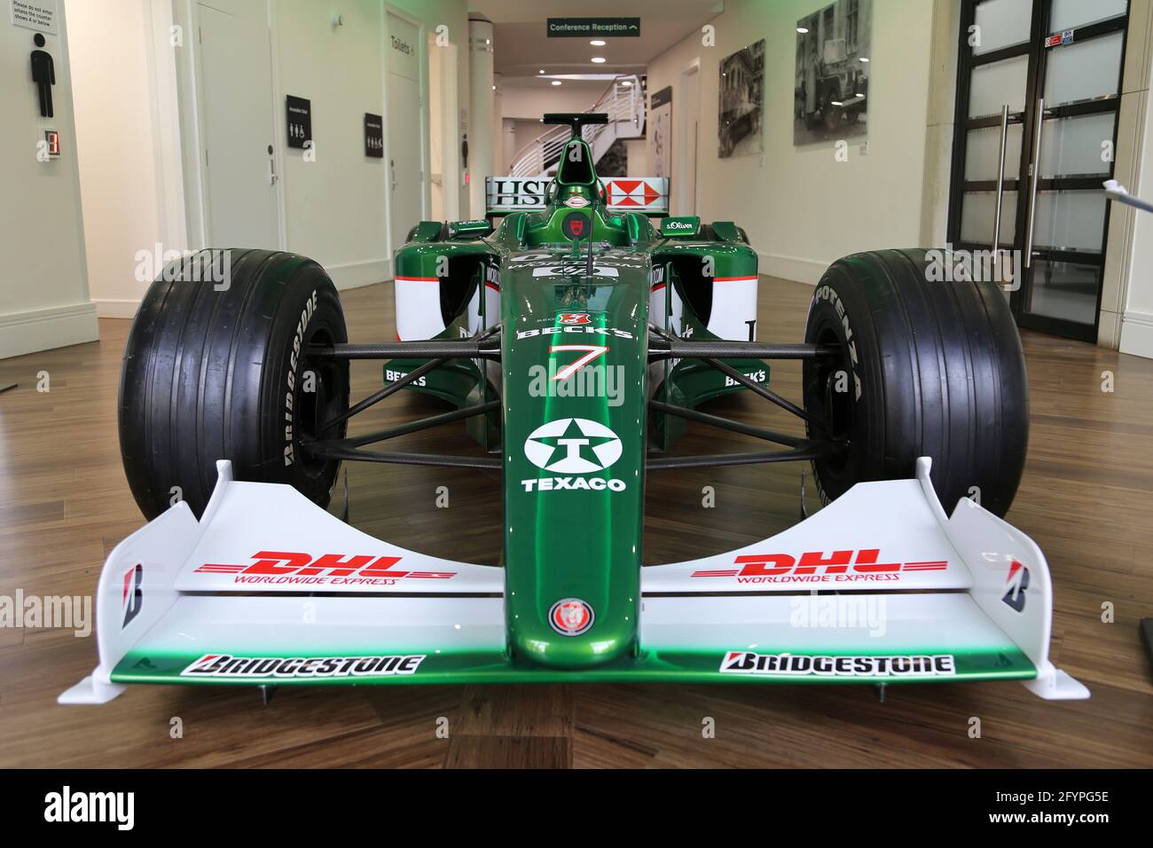 Jaguar f1 car hi-res stock photography and images - Alamy