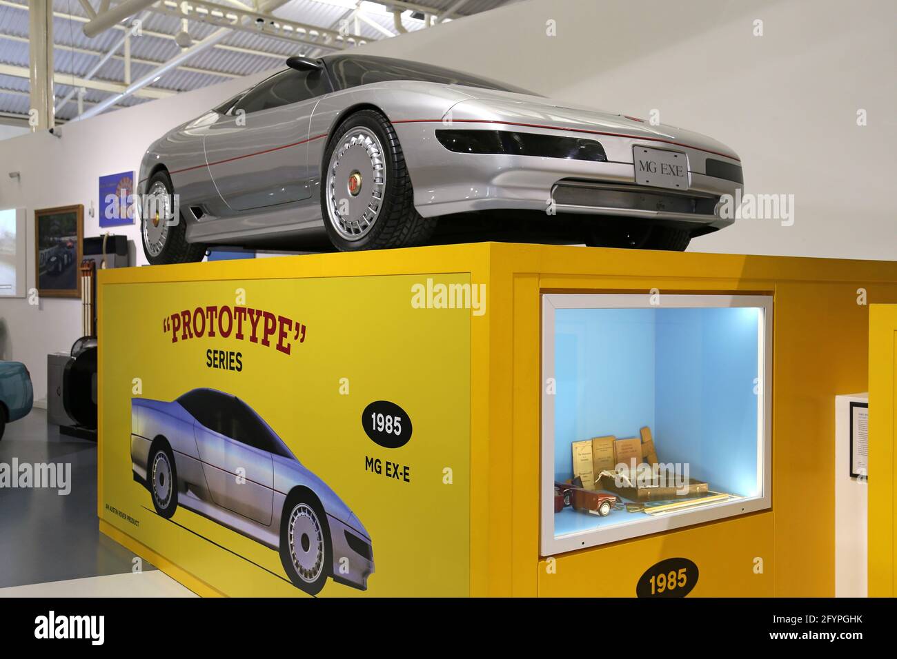 Mg car vintage photo hi-res stock photography and images - Alamy