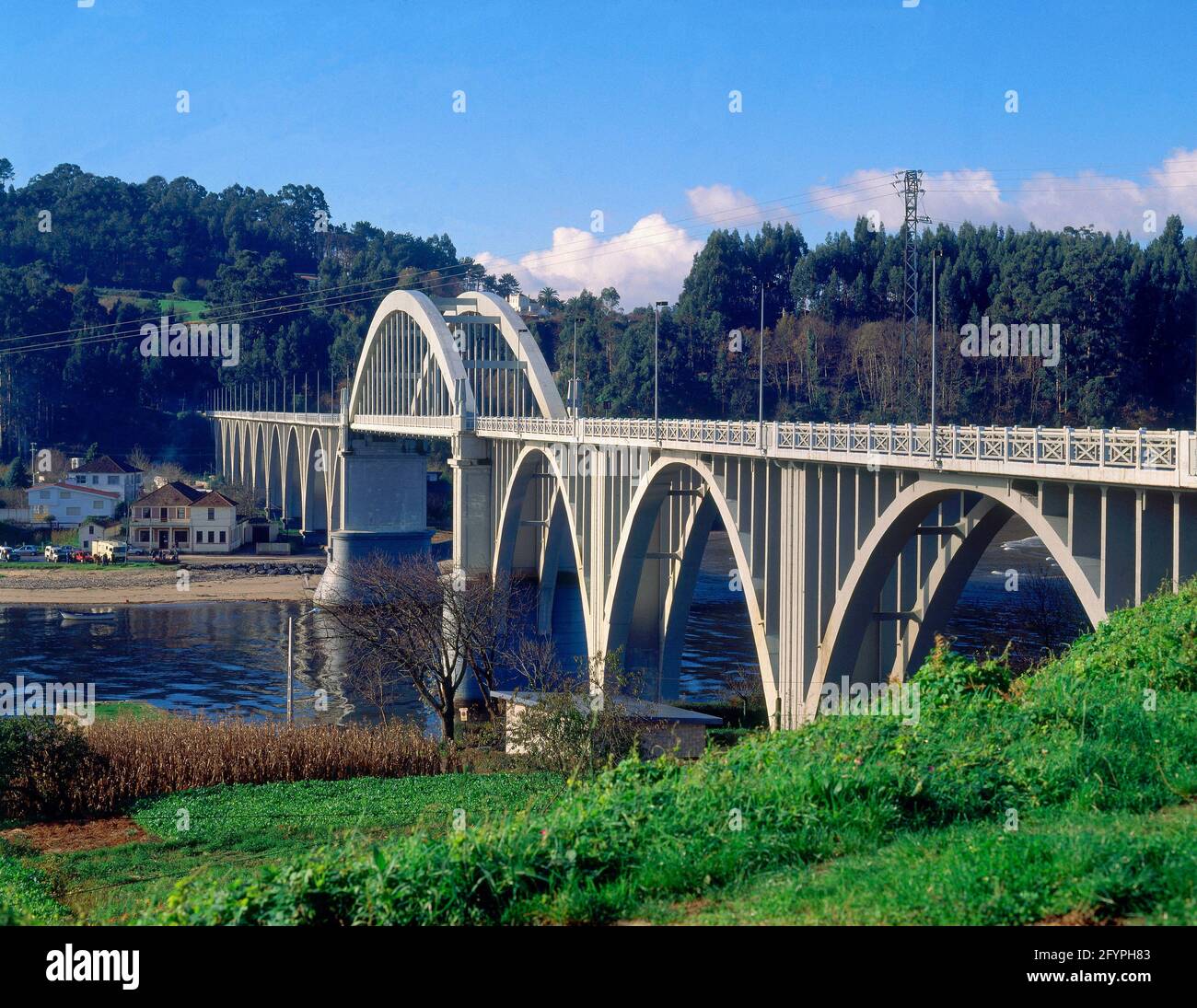 PUENTE NUEVO SOBRE LA RIA DE BETANZOS. Location: EXTERIOR. PUENTEDEUME ...