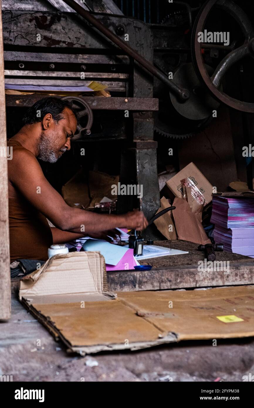 Manual printing press hi-res stock photography and images - Alamy