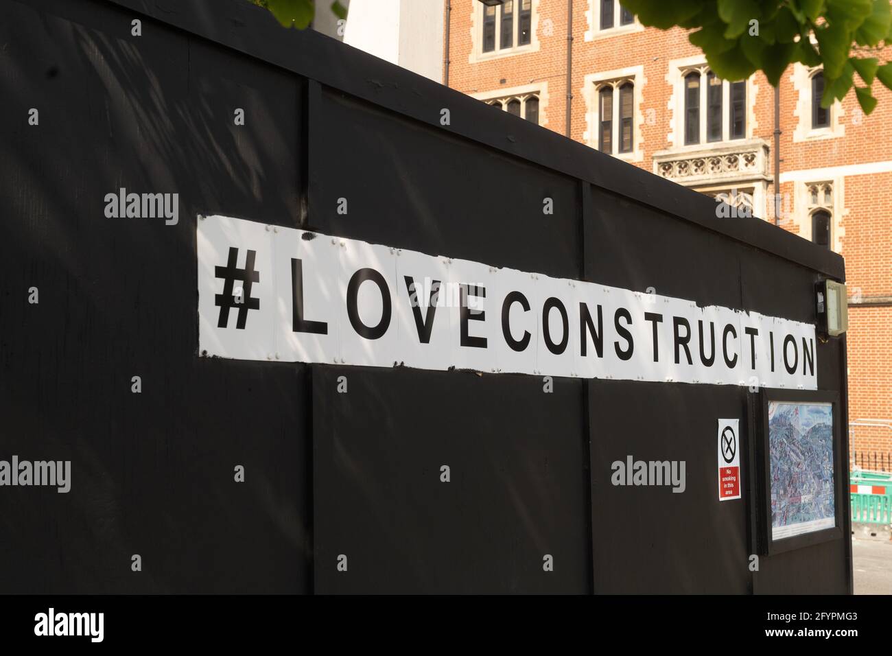 Love font logo hi-res stock photography and images - Alamy