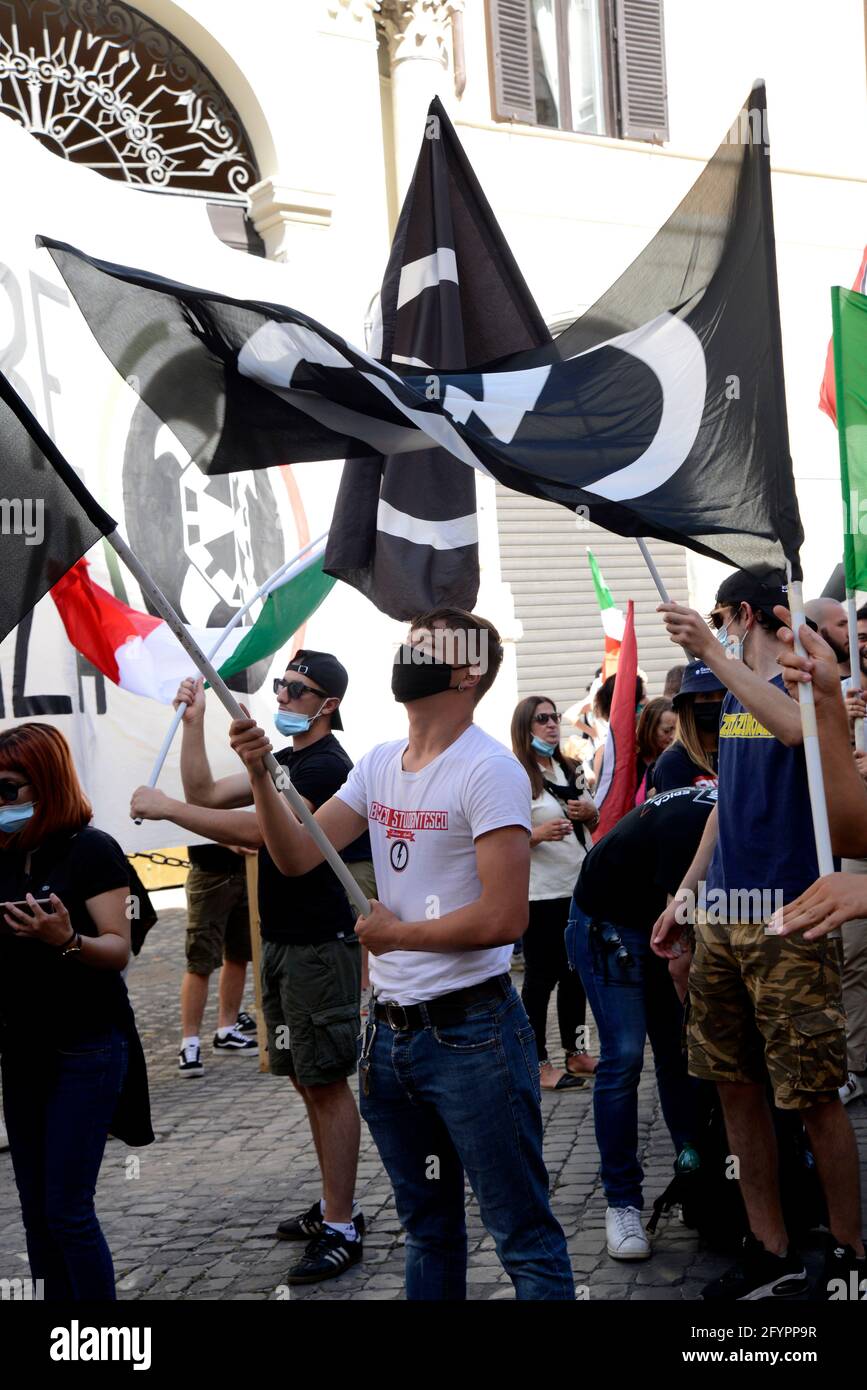 Persone e politica hi-res stock photography and images - Alamy