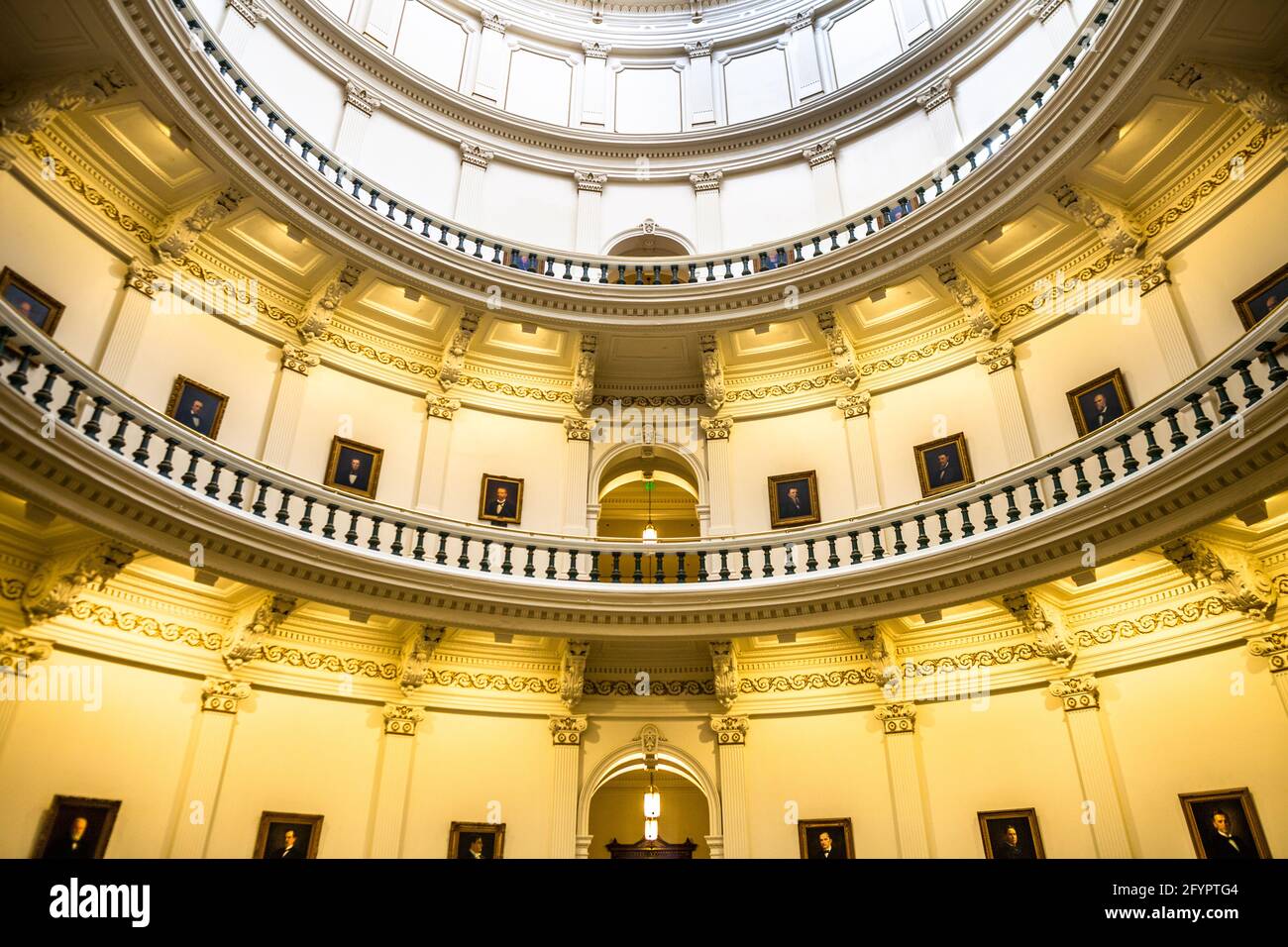 Dome of the Rotunda in the Texas State Capitol Building in Austin ...
