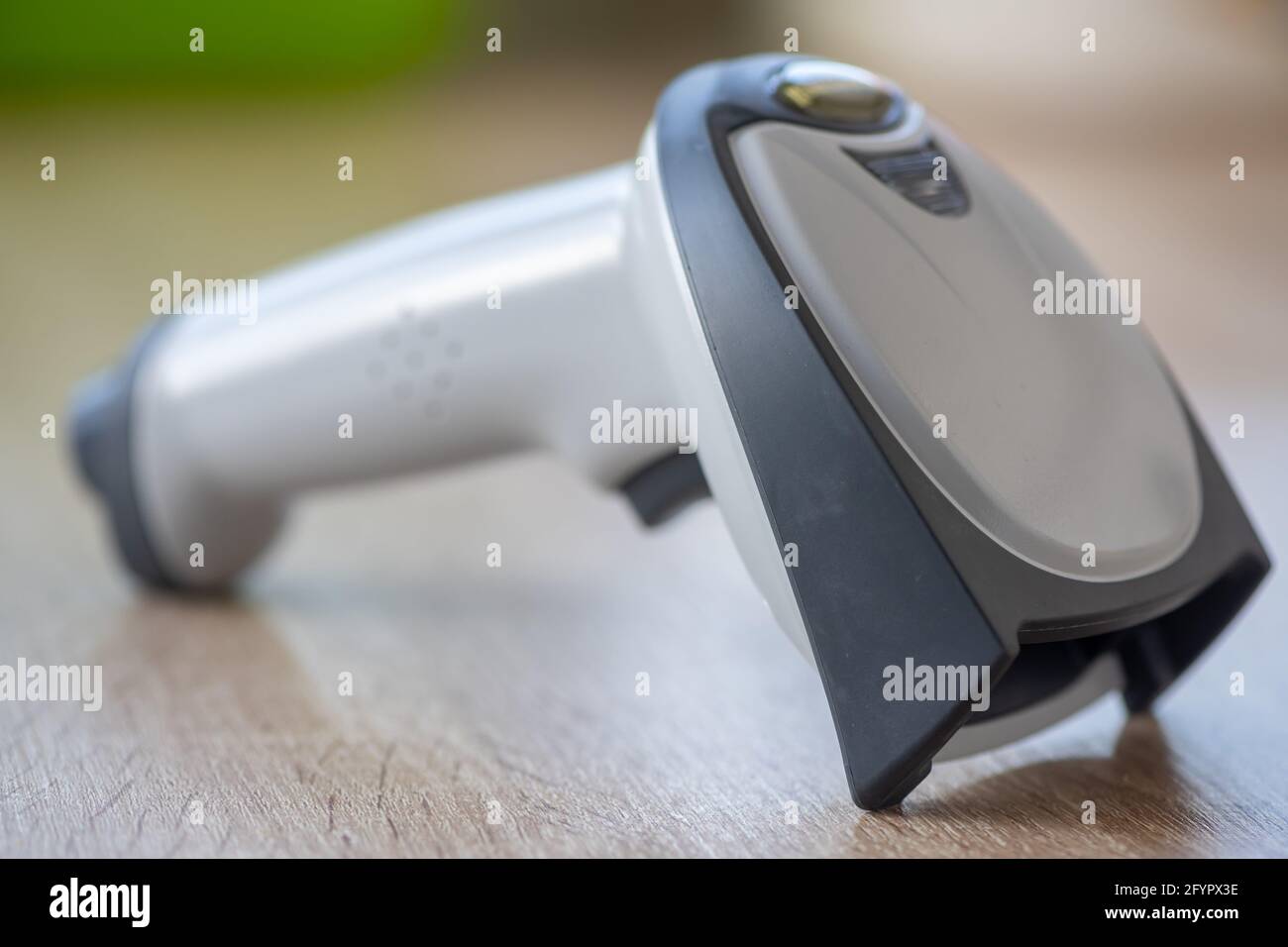 Handheld scanner warehouse hi-res stock photography and images - Alamy