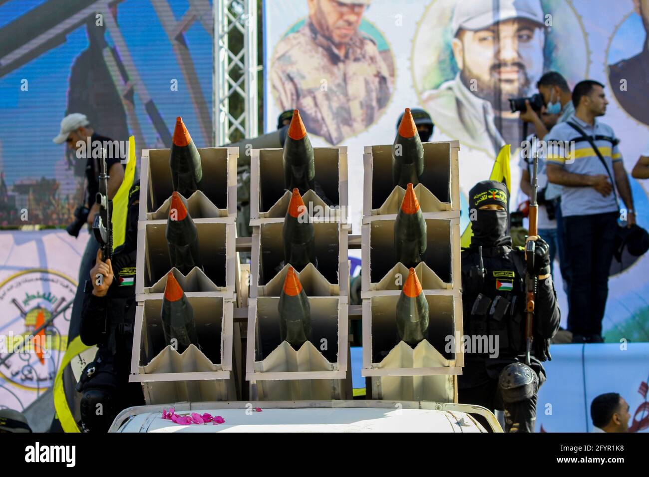 May 29, 2021: Gaza, Palestine. 29 May 2021. Masked fighters of the Al ...