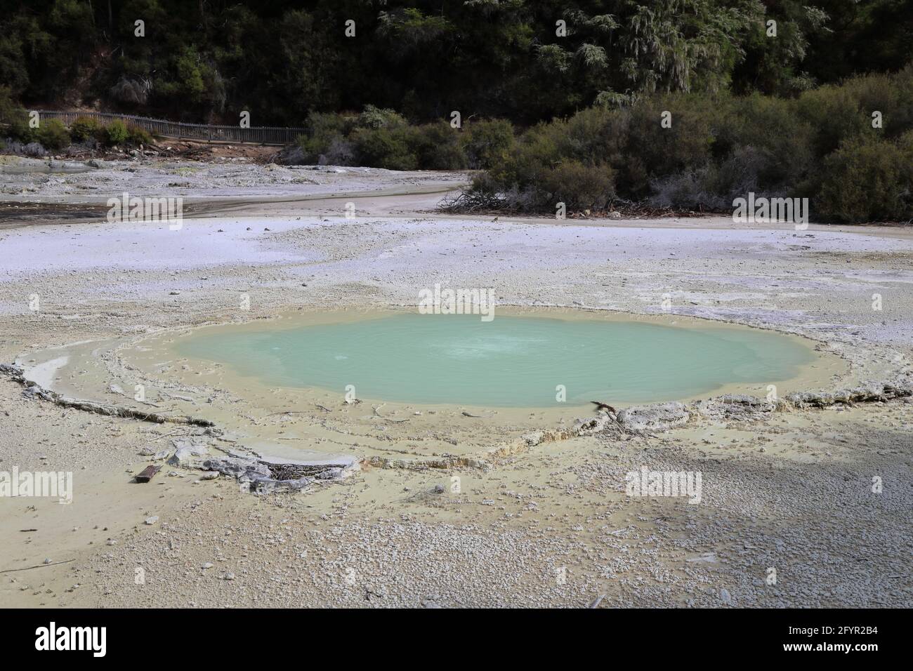 Wai-O-Tapu Thermalwunderland Te Puna Tio Schwefelpool / Wai-O-Tapu ...