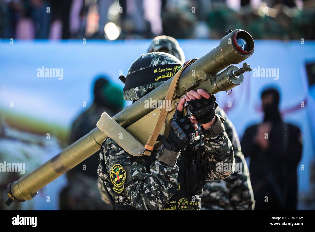 Fighters from the Saraya al-Quds Brigades, the armed wing of the ...