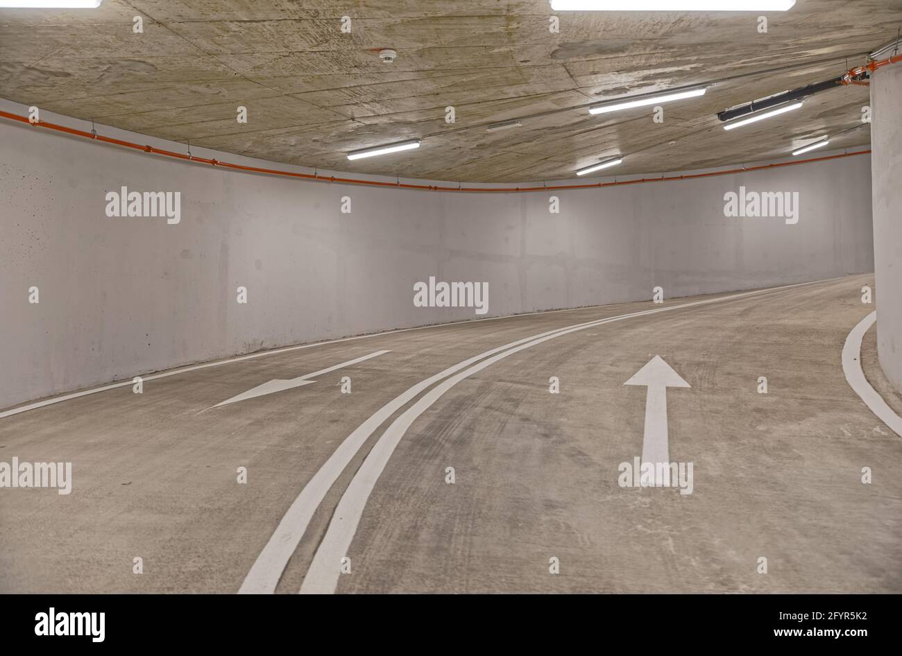 Underground parking garage construction hi-res stock photography and ...