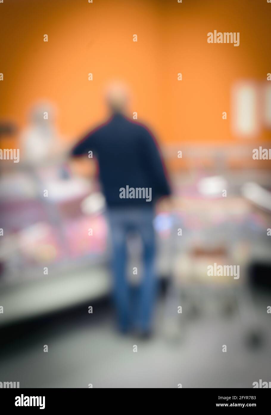 Shopper buyer hi-res stock photography and images - Alamy