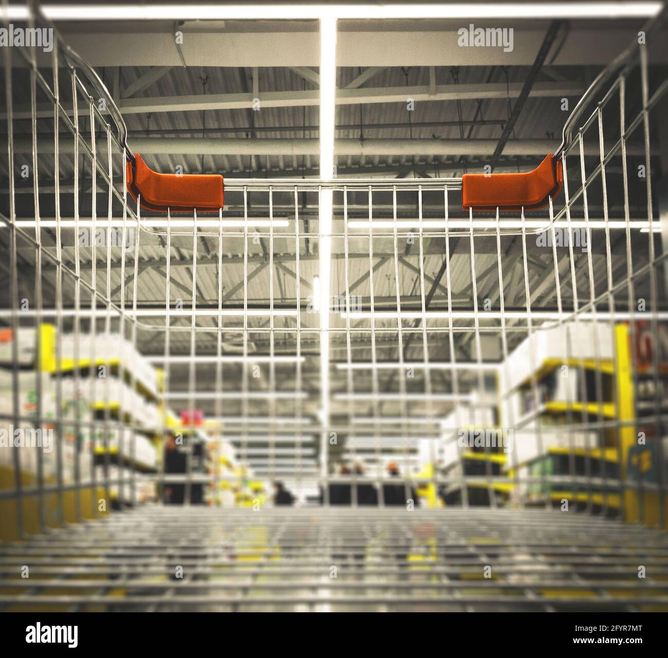 closeup view from inside shopping cart Stock Photo - Alamy
