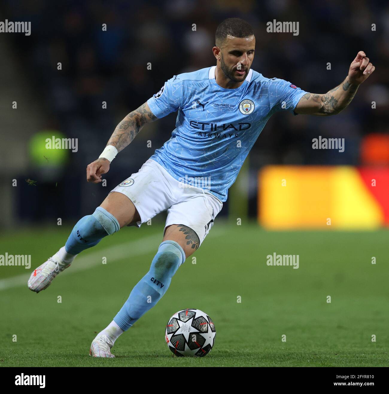 Kyle walker of manchester city fc hi-res stock photography and images ...