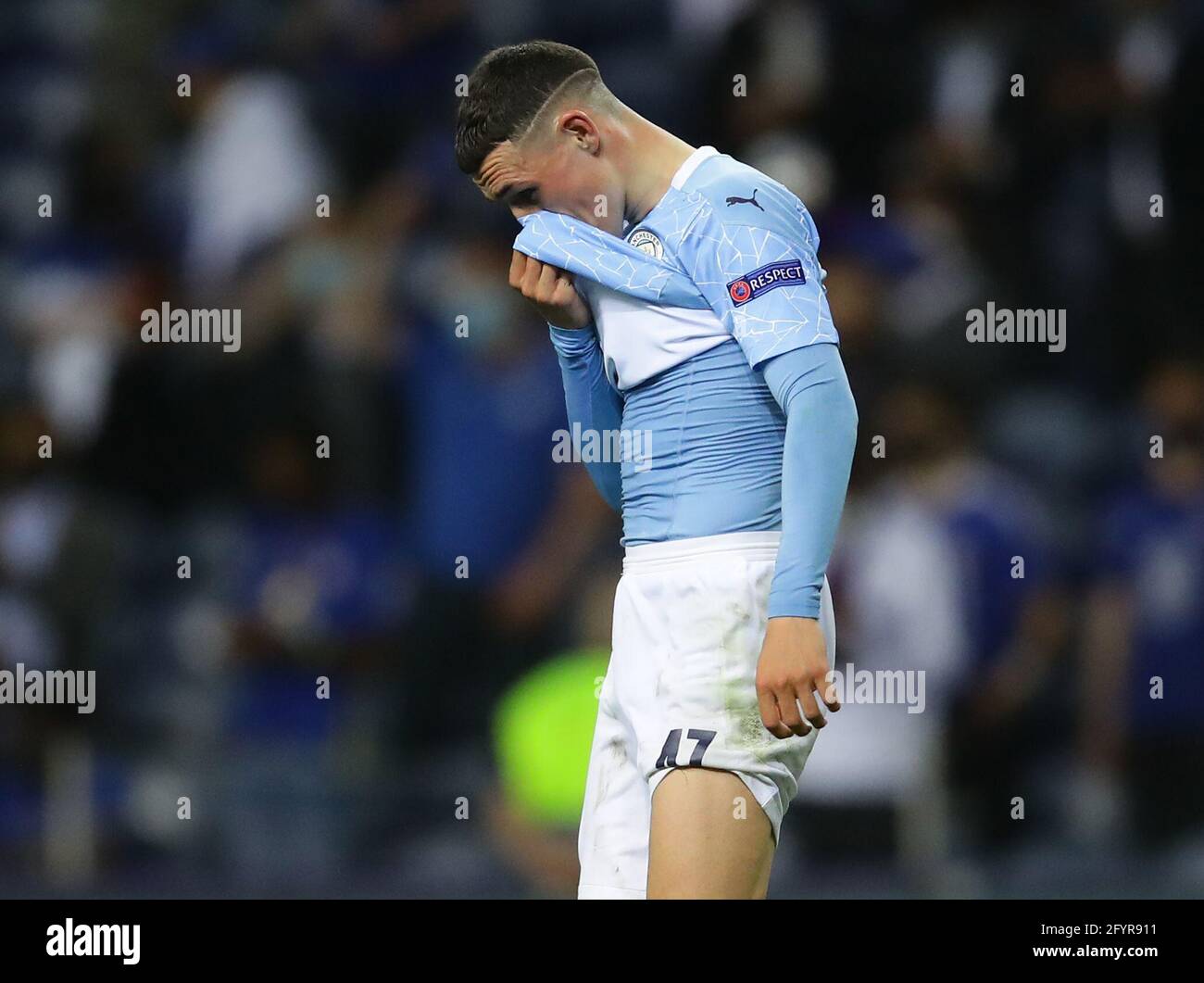 Phil foden champions league trophy hi-res stock photography and images ...