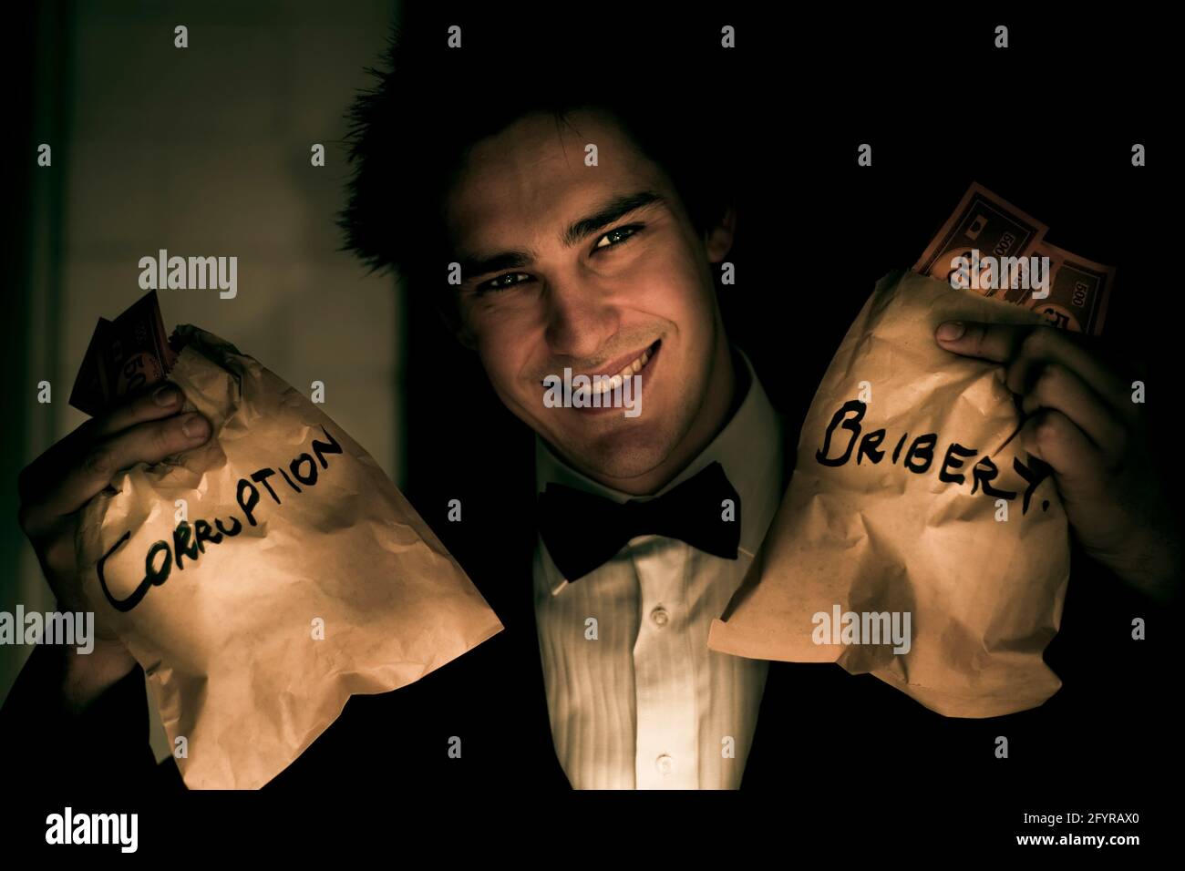 Bribery Brown Envelope High Resolution Stock Photography and Images - Alamy