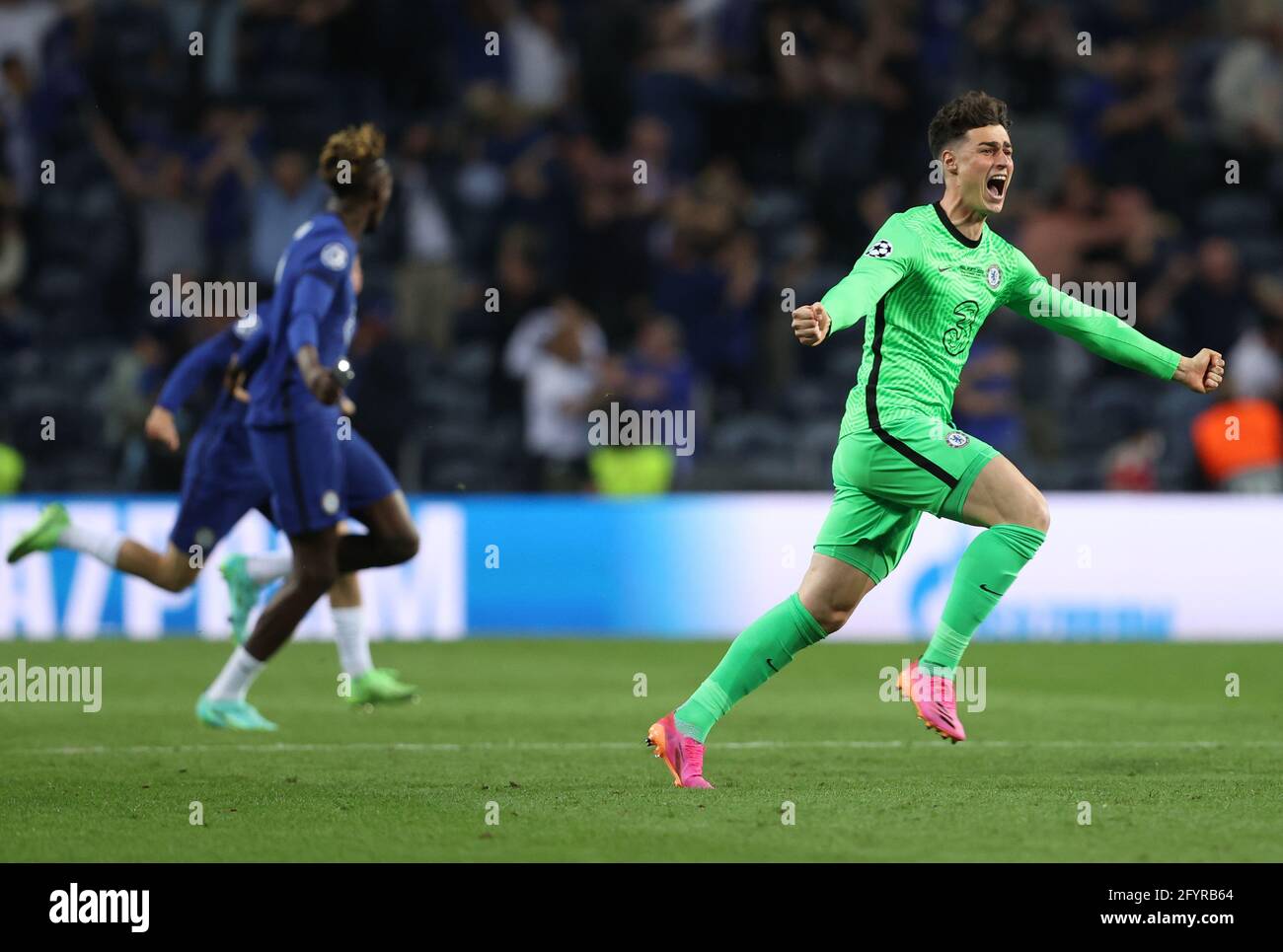 Chelsea substitute goalkeeper hi-res stock photography and images - Alamy