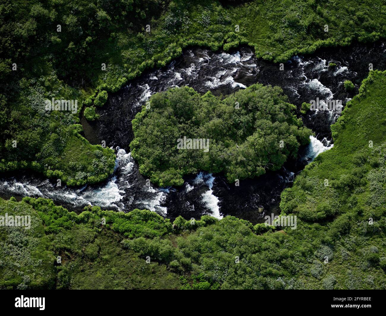 Small island by the river hi-res stock photography and images - Alamy