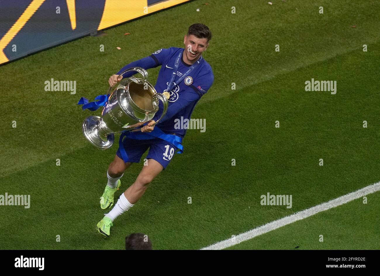 Chelsea's Mason Mount celebrates with the trophy after the UEFA ...