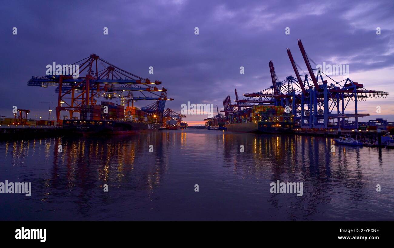 Port of Hamburg Container Terminal by night - Timelapse shot - HAMBURG ...