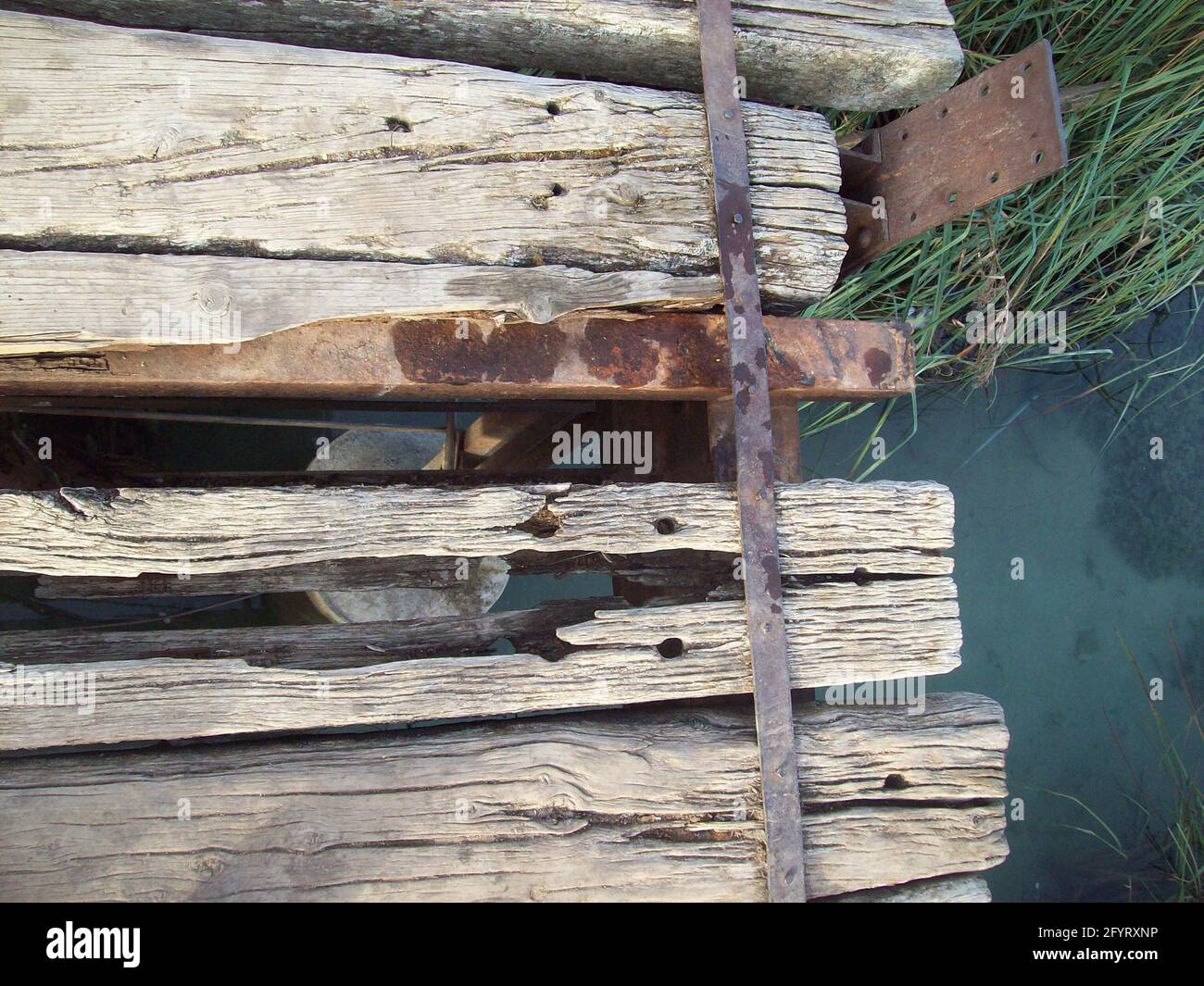 Dock side view hi-res stock photography and images - Alamy