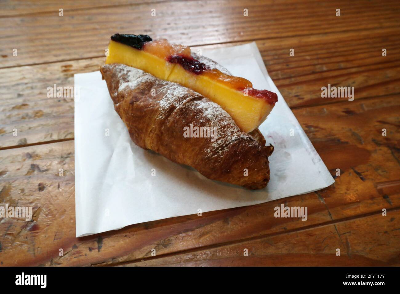 Japanese french style hi-res stock photography and images - Alamy