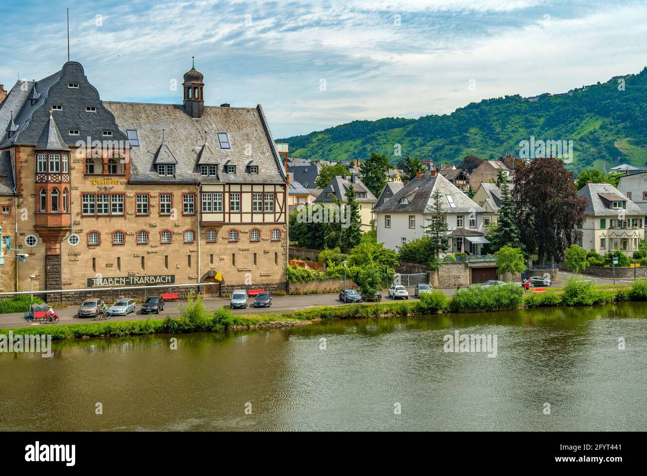 Rhein Riverfront High Resolution Stock Photography and Images - Alamy