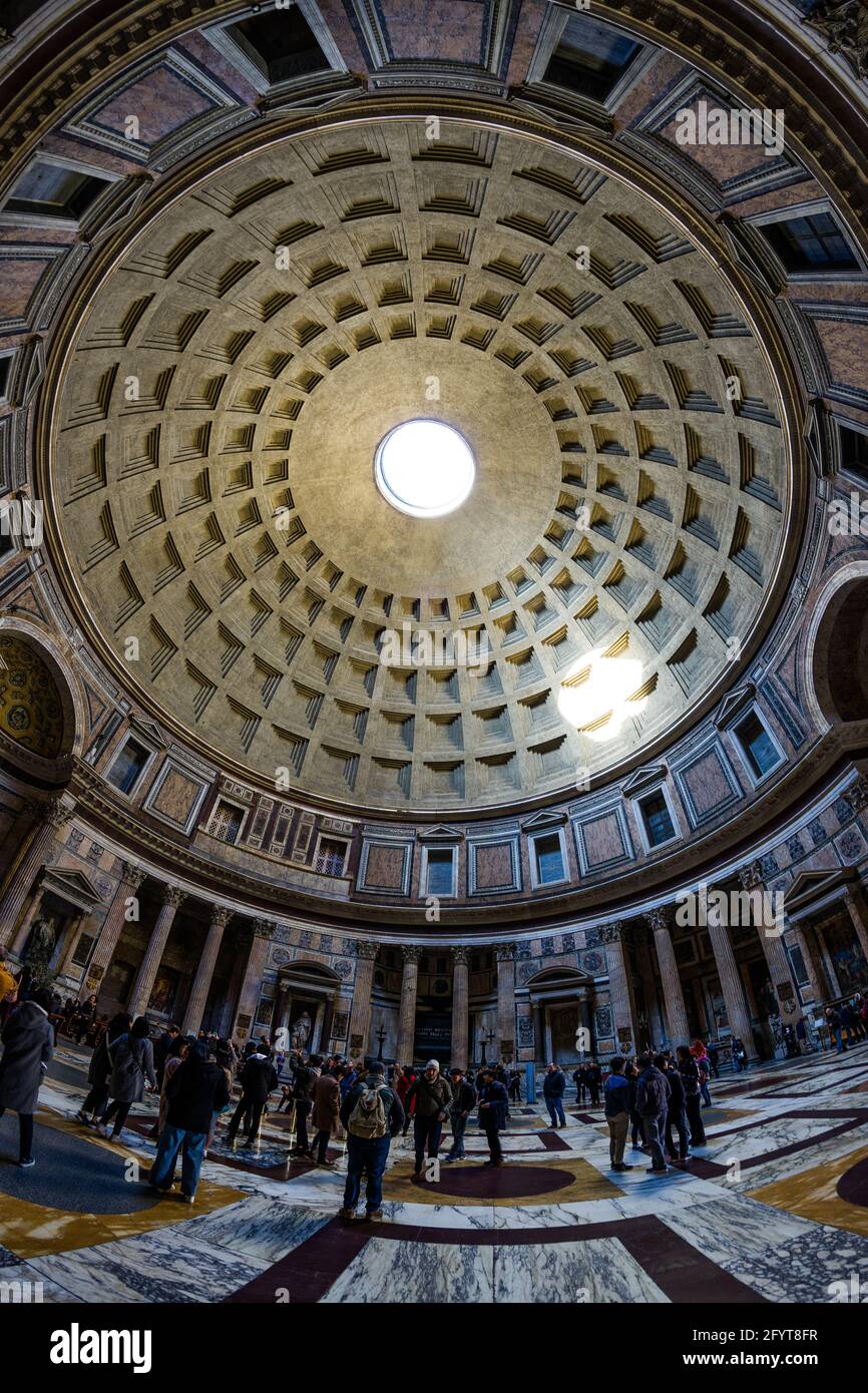 Pantheon interior with decoration in rome hi-res stock photography and ...