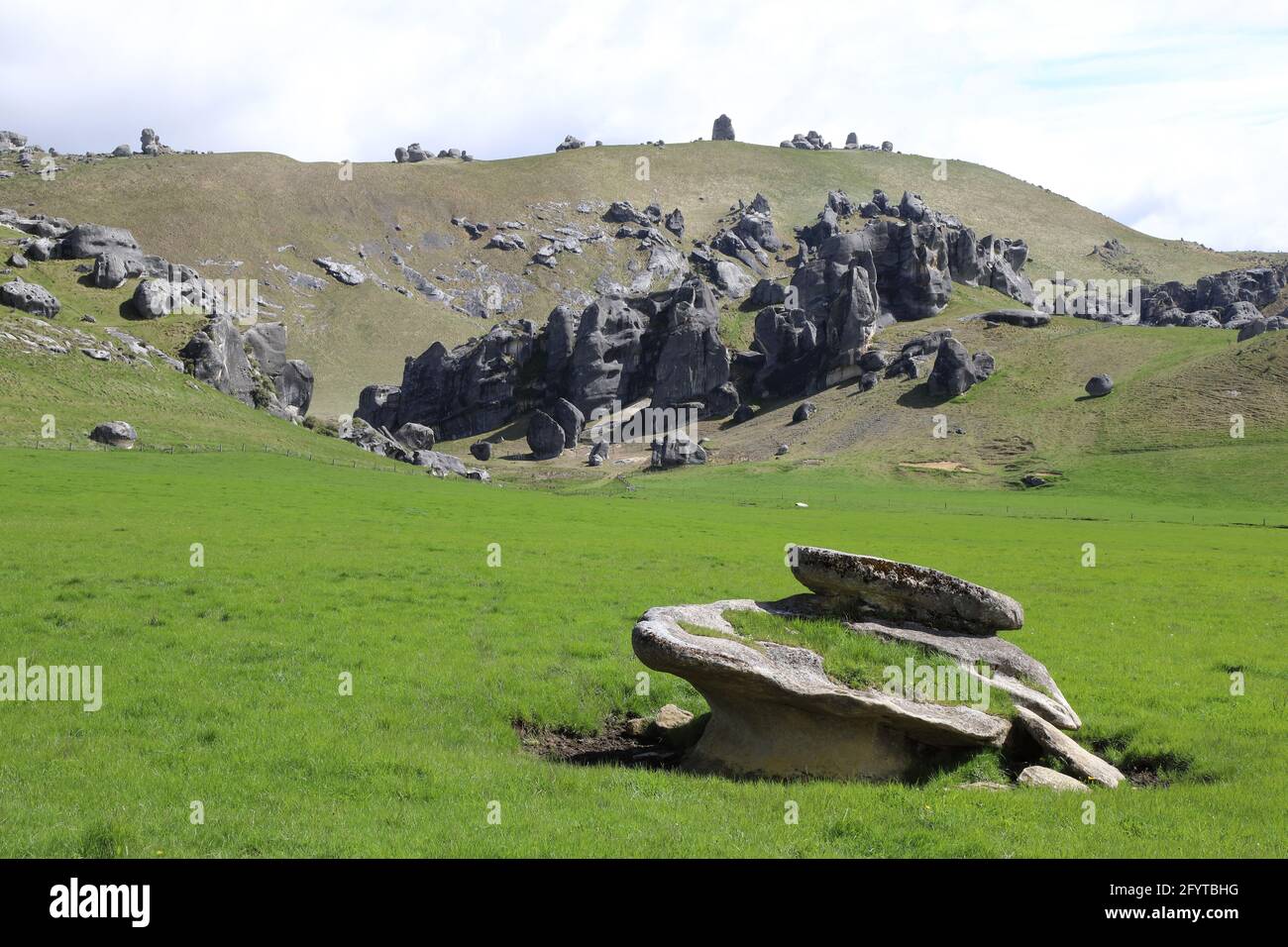 Neuseeland - Castle Hill Rocks / New Zealand Castle Hill Rocks Stock ...