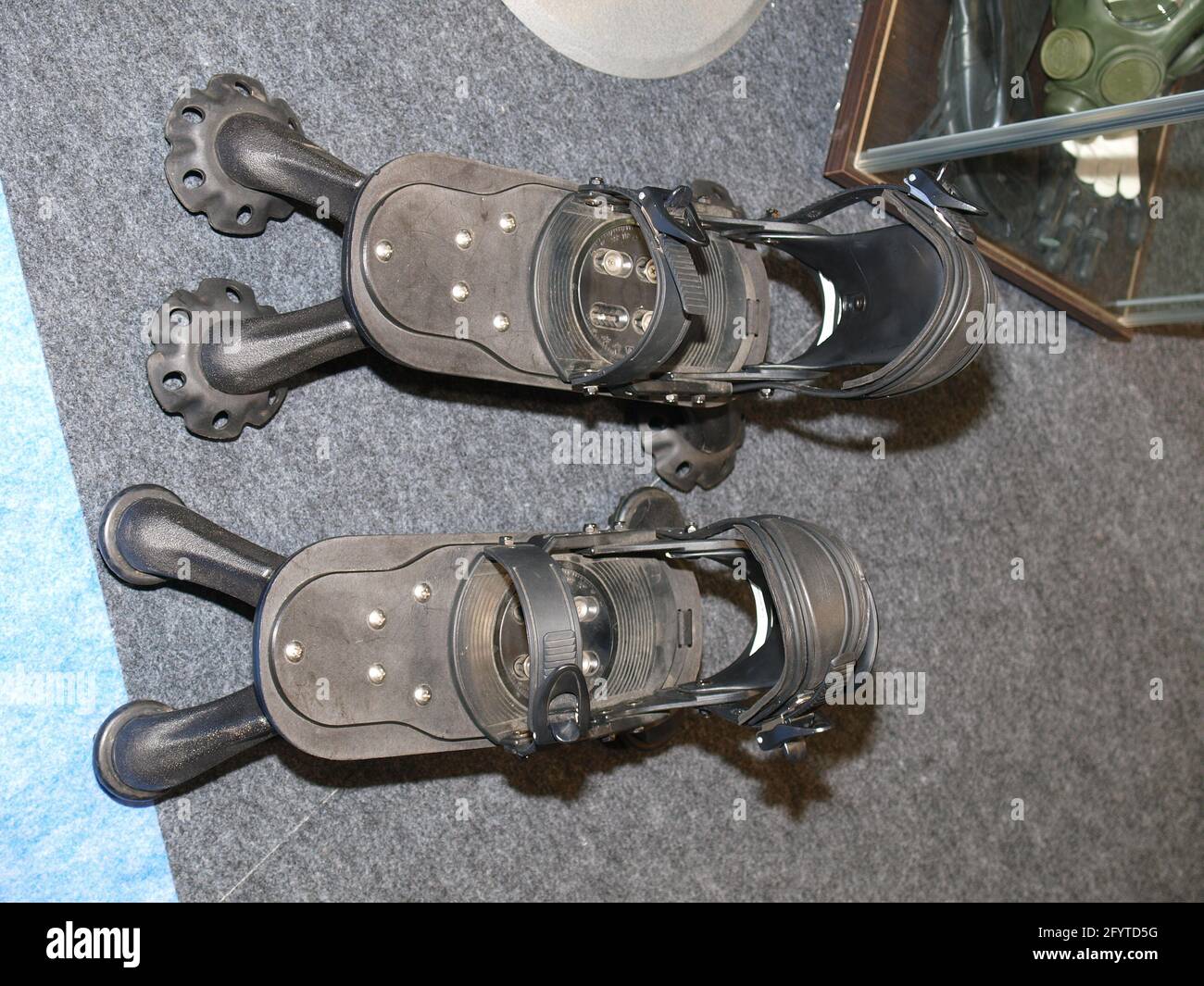 Mine landmine hi-res stock photography and images - Alamy