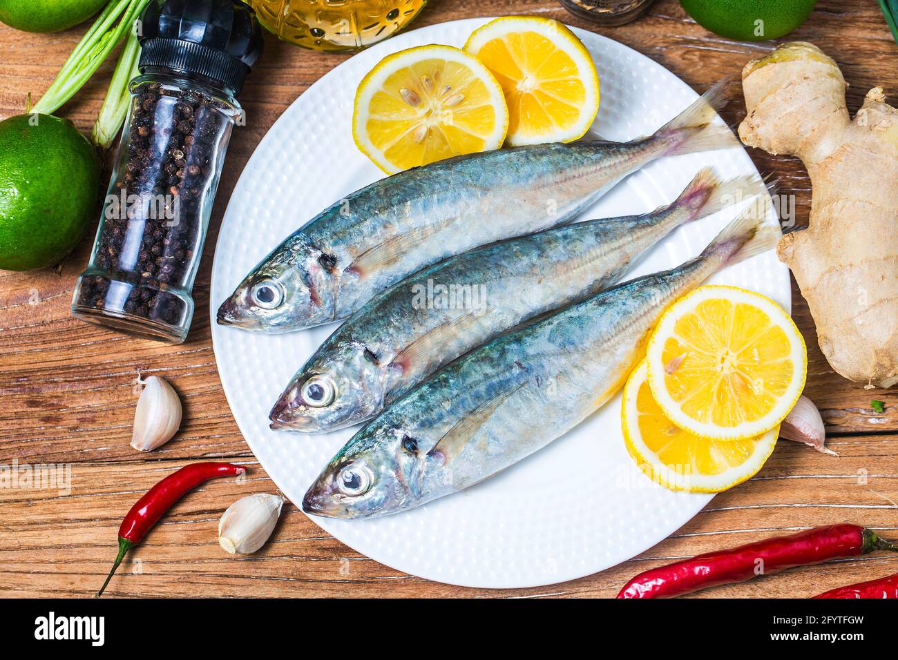 Silver scad hi-res stock photography and images - Alamy