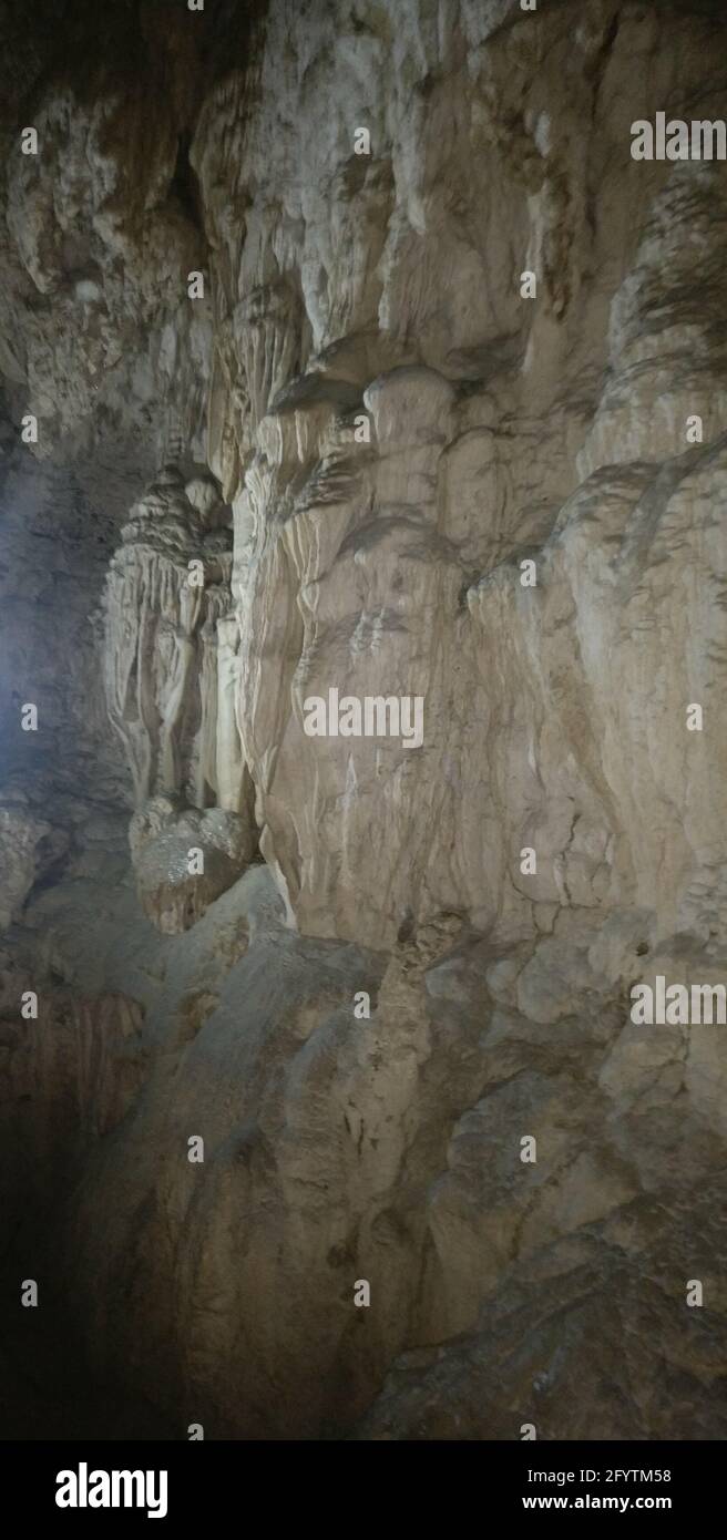 The beautiful rock formations inside the cave Stock Photo - Alamy