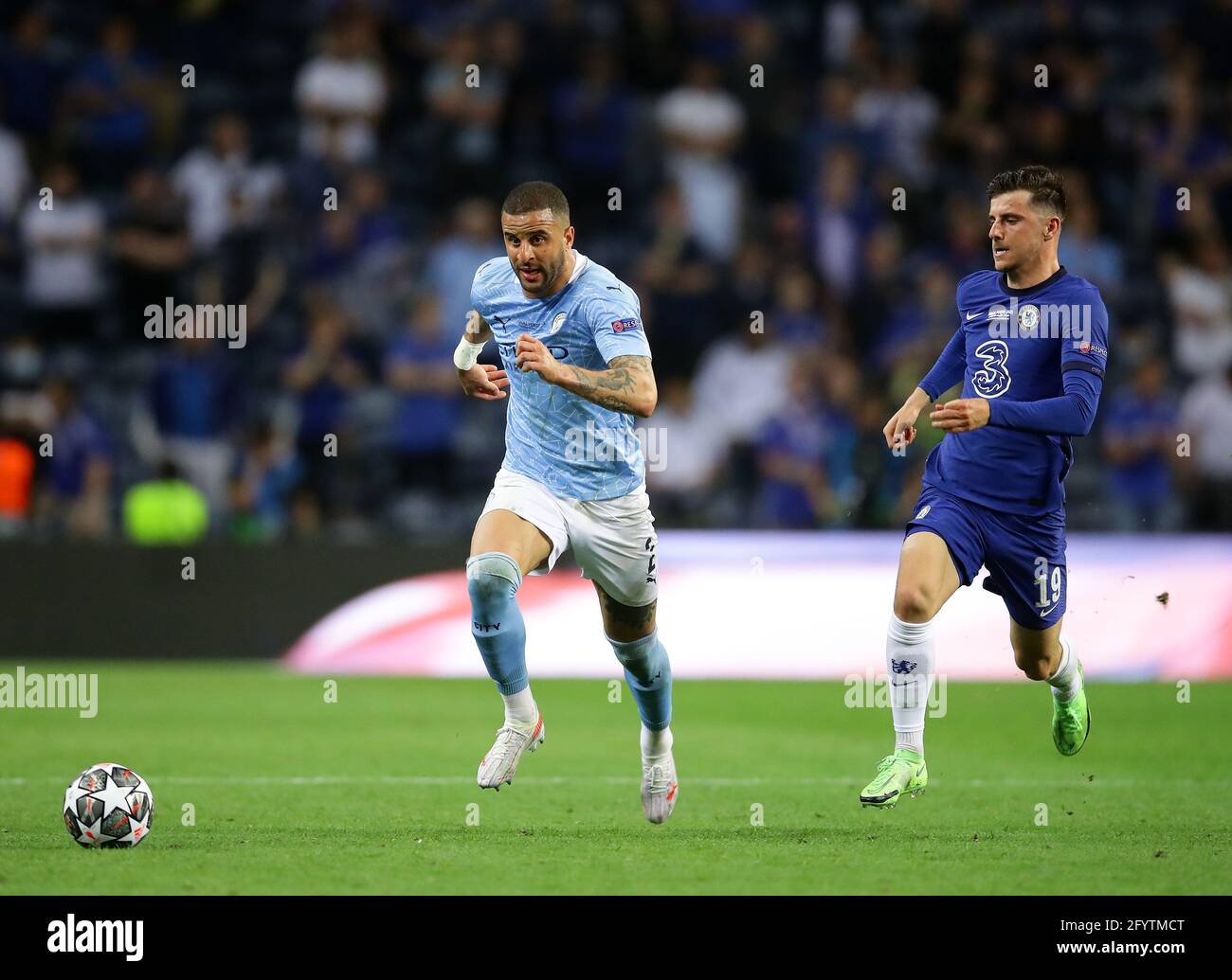 Mason mount hi-res stock photography and images - Alamy
