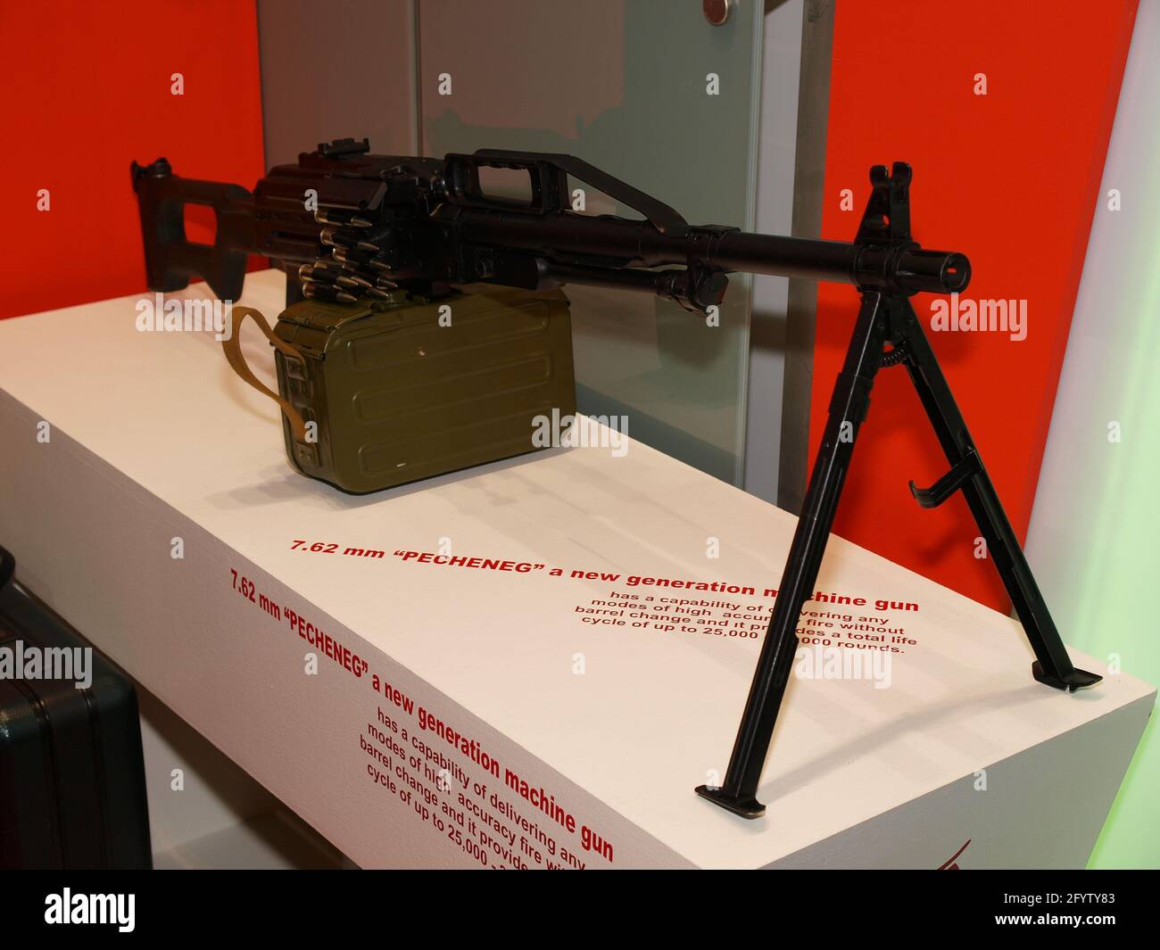 Machine gun pecheneg hi-res stock photography and images - Alamy