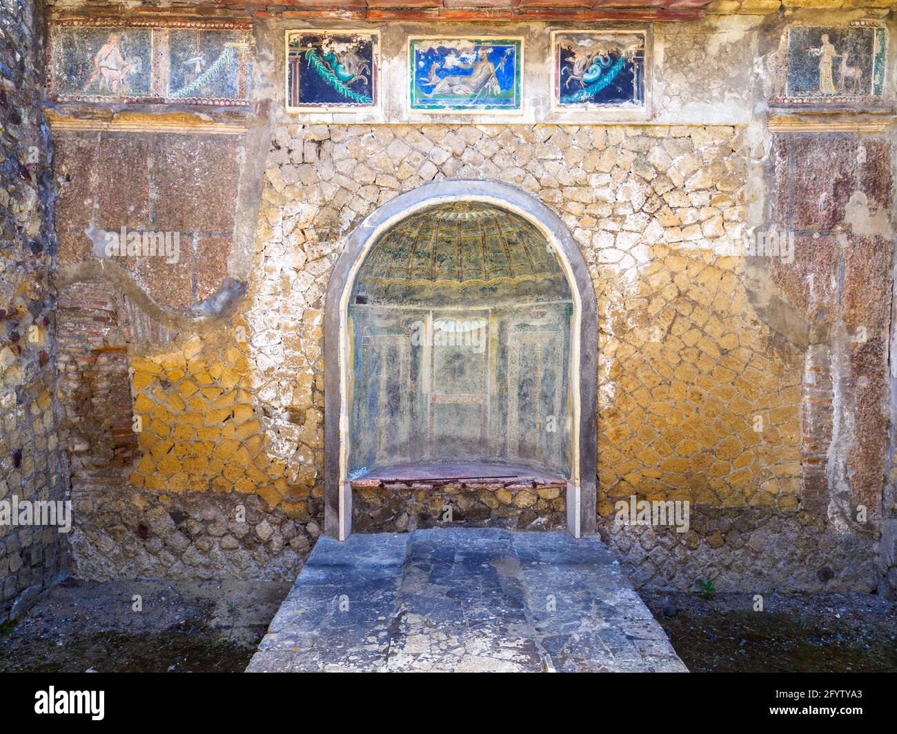 Decorative rear wall in inlaid limestone and frieze composed of seven ...